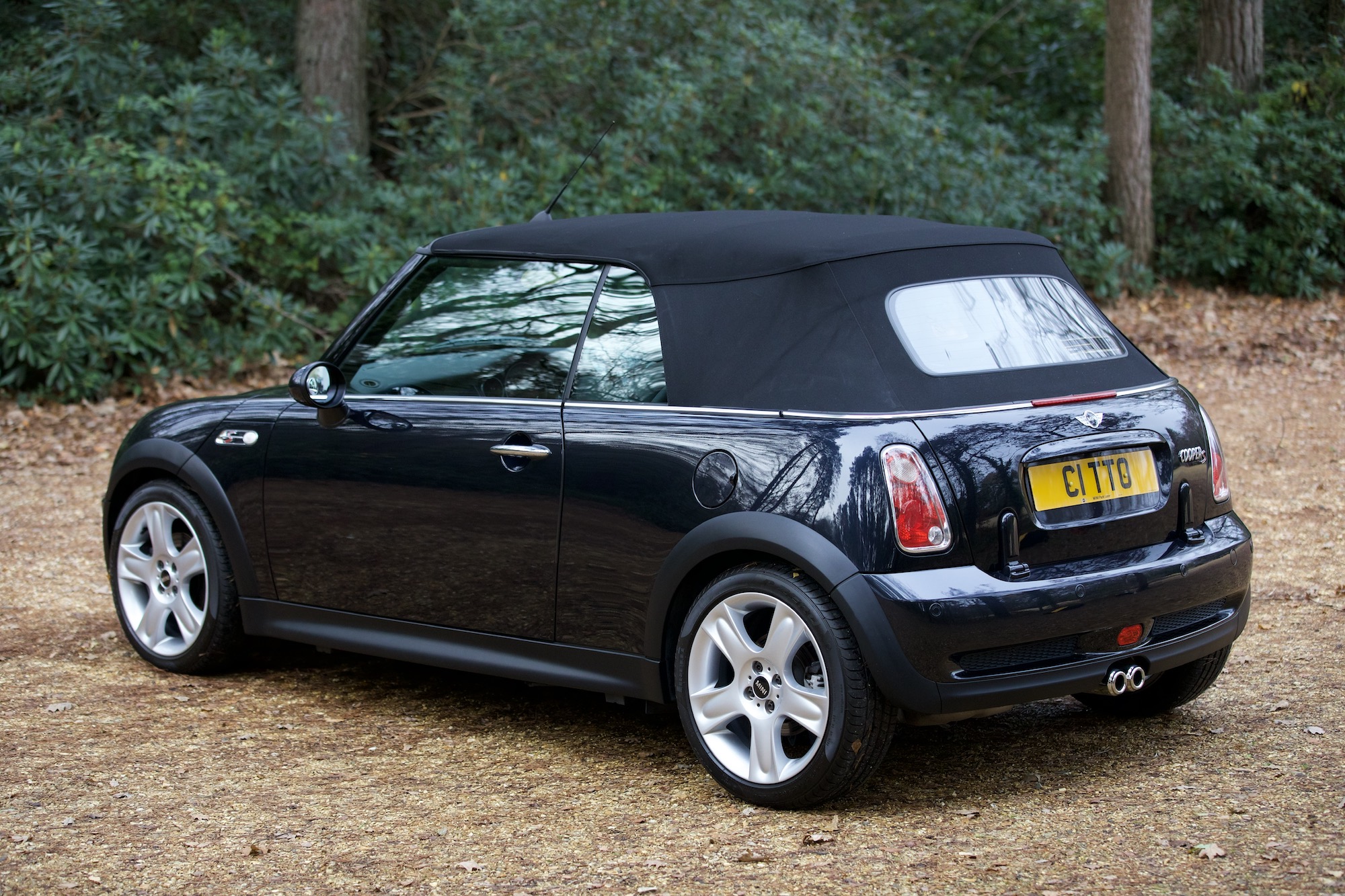 2006 MINI COOPER S CONVERTIBLE - 13,425 MILES for sale by auction in ...