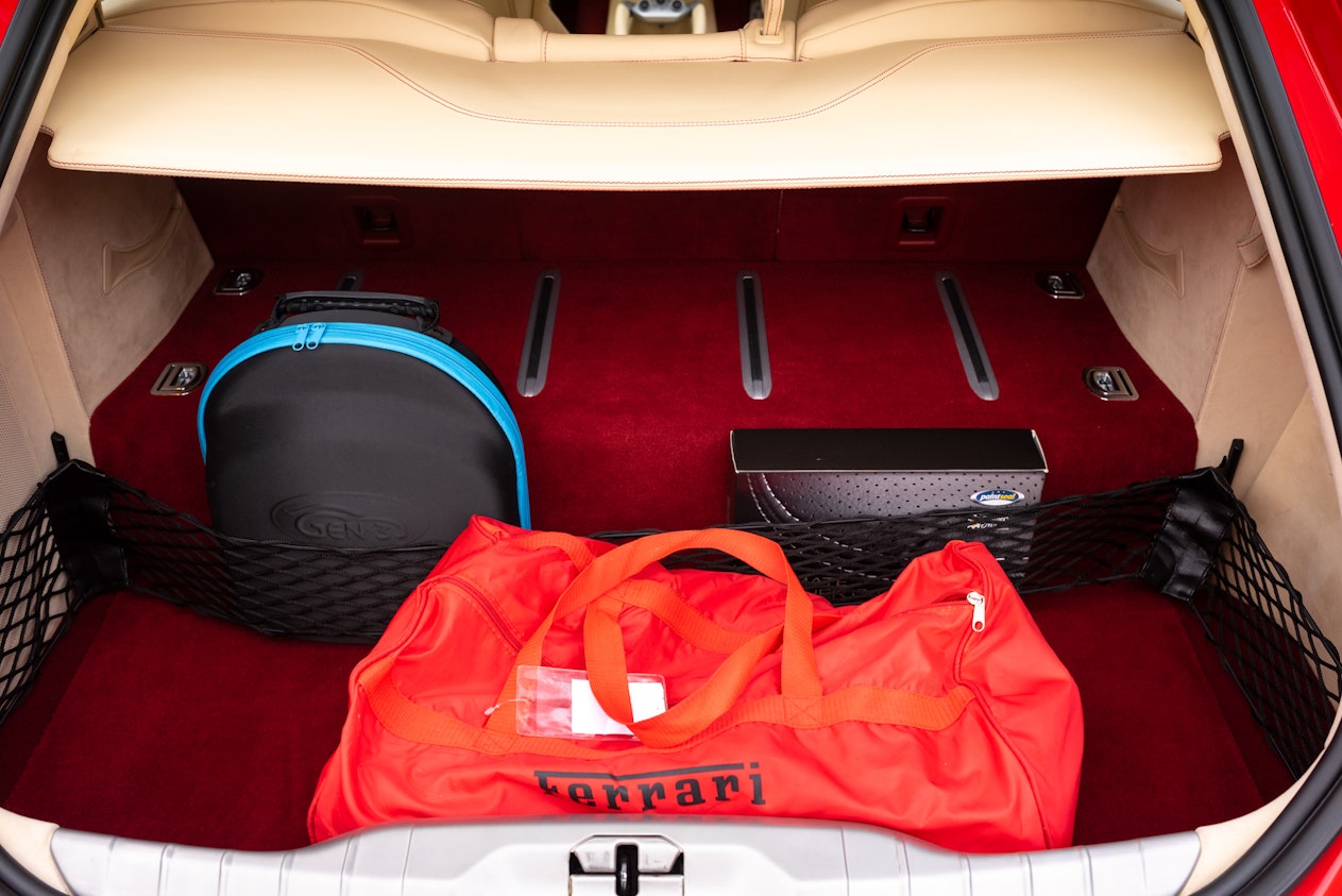Ferrari Ff Trunk