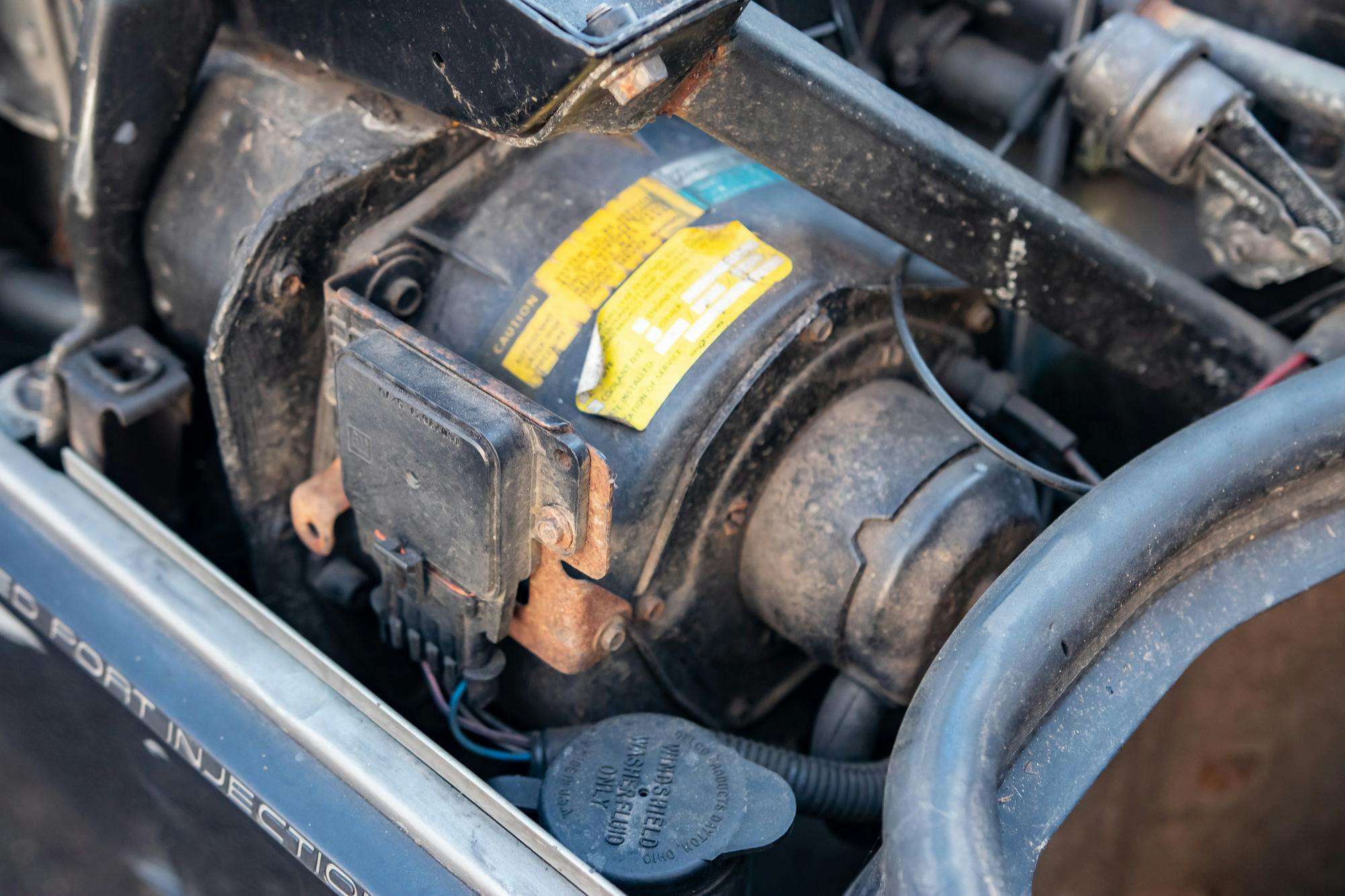 1986 CHEVROLET CORVETTE C4 - LHD