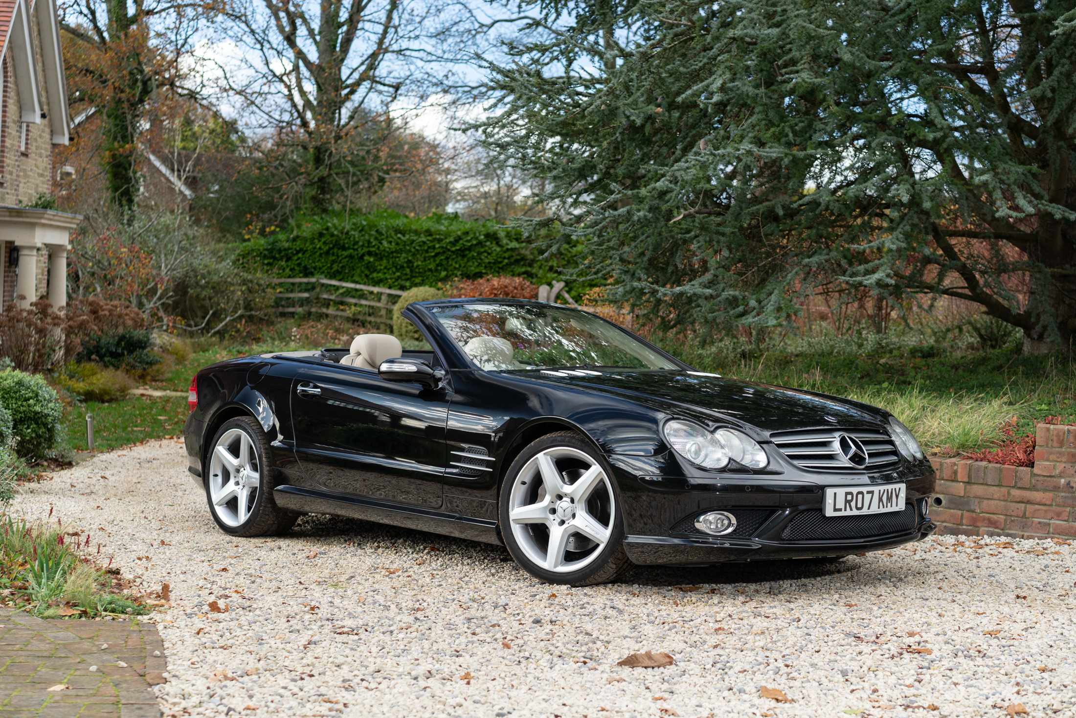2007 MERCEDES-BENZ SL500 for sale by auction in Petersfield, Hampshire ...