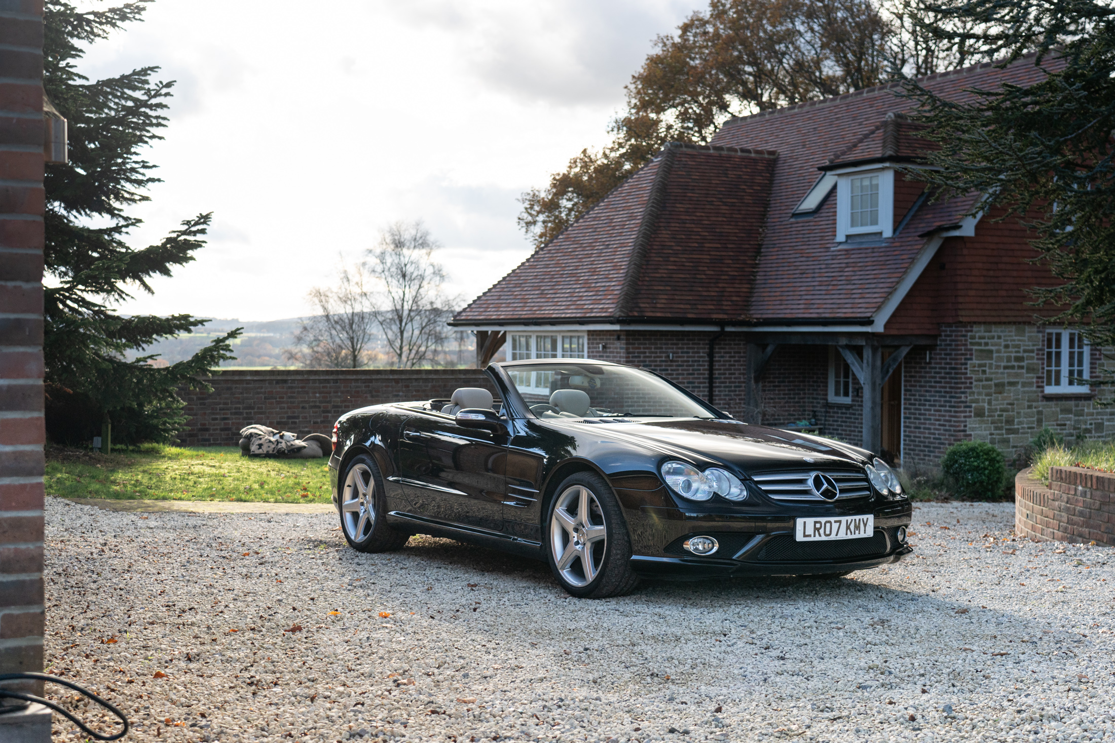 2007 MERCEDES-BENZ SL500 for sale by auction in Petersfield, Hampshire ...