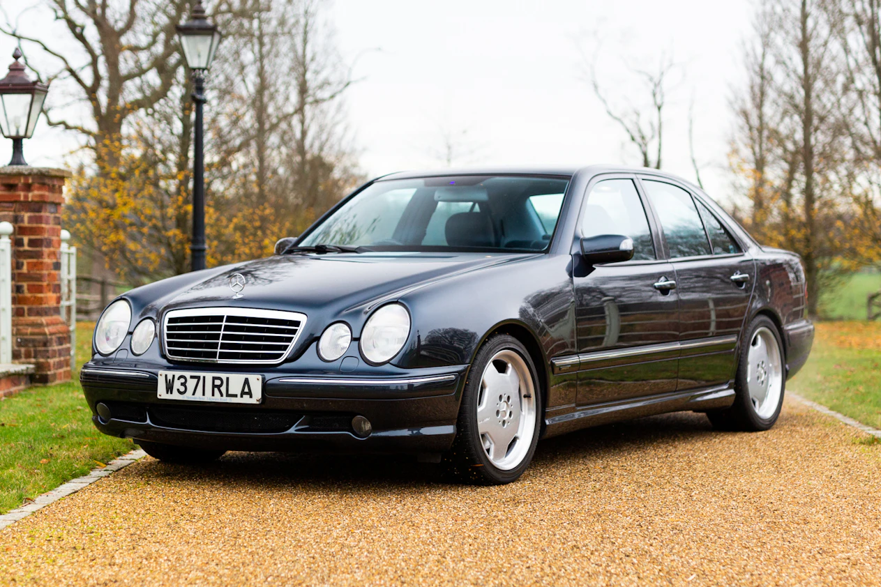 Mercedes Benz E55 Amg