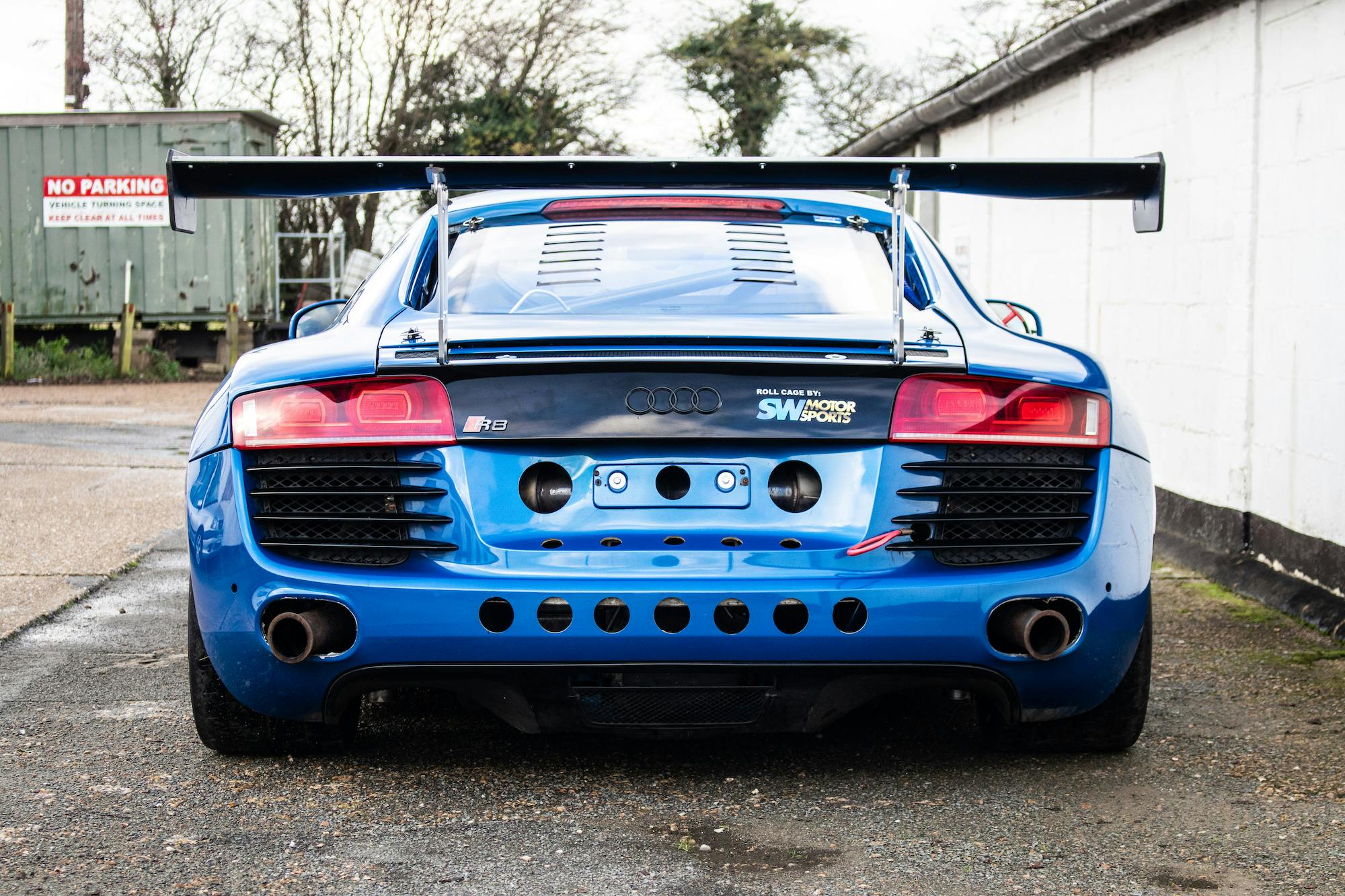 2007 AUDI R8 RACE CAR