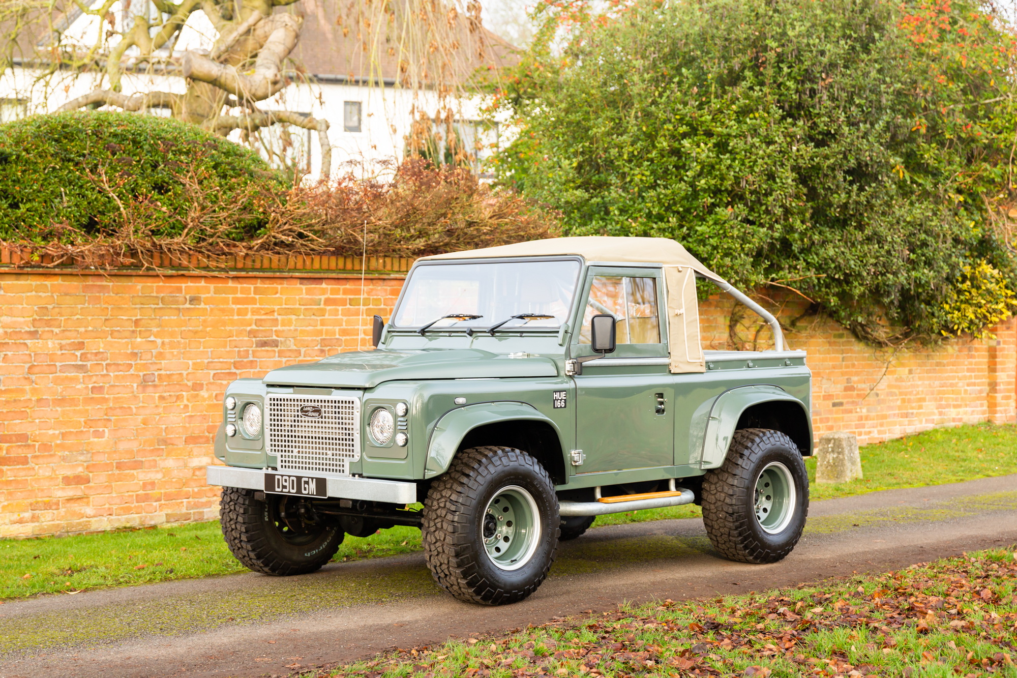 2010 LAND ROVER DEFENDER 90 'OUTLANDER' for sale by auction in Henley ...