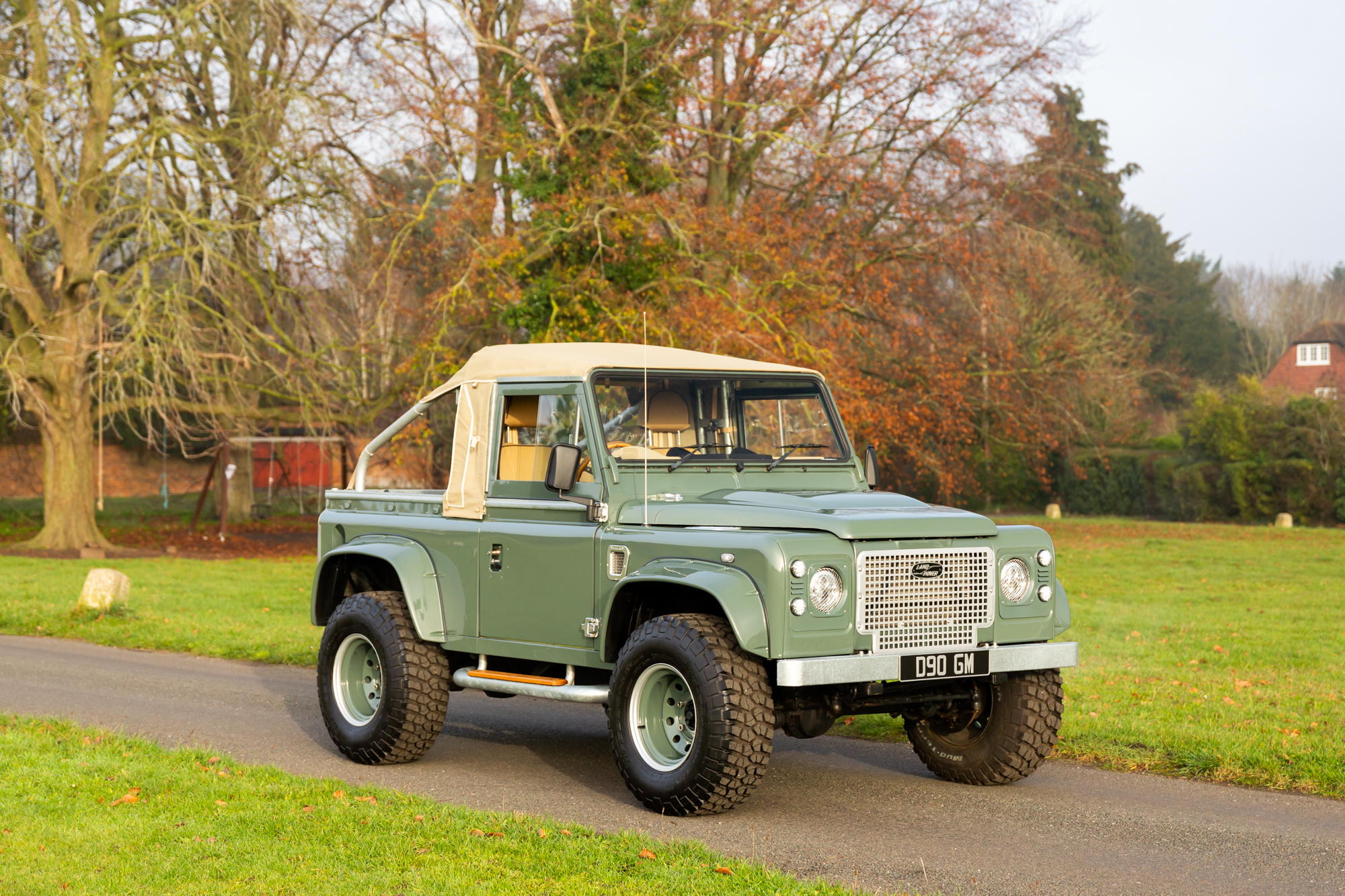 2010 LAND ROVER DEFENDER 90 'OUTLANDER' for sale by auction in Henley ...