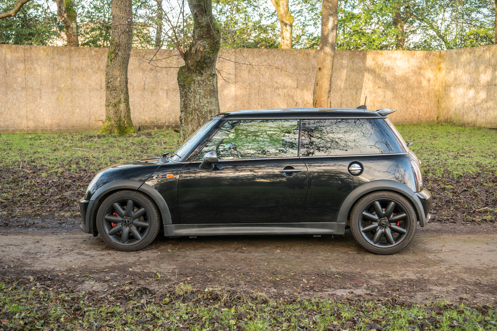 NO RESERVE: 2005 MINI COOPER S - JCW TUNING KIT