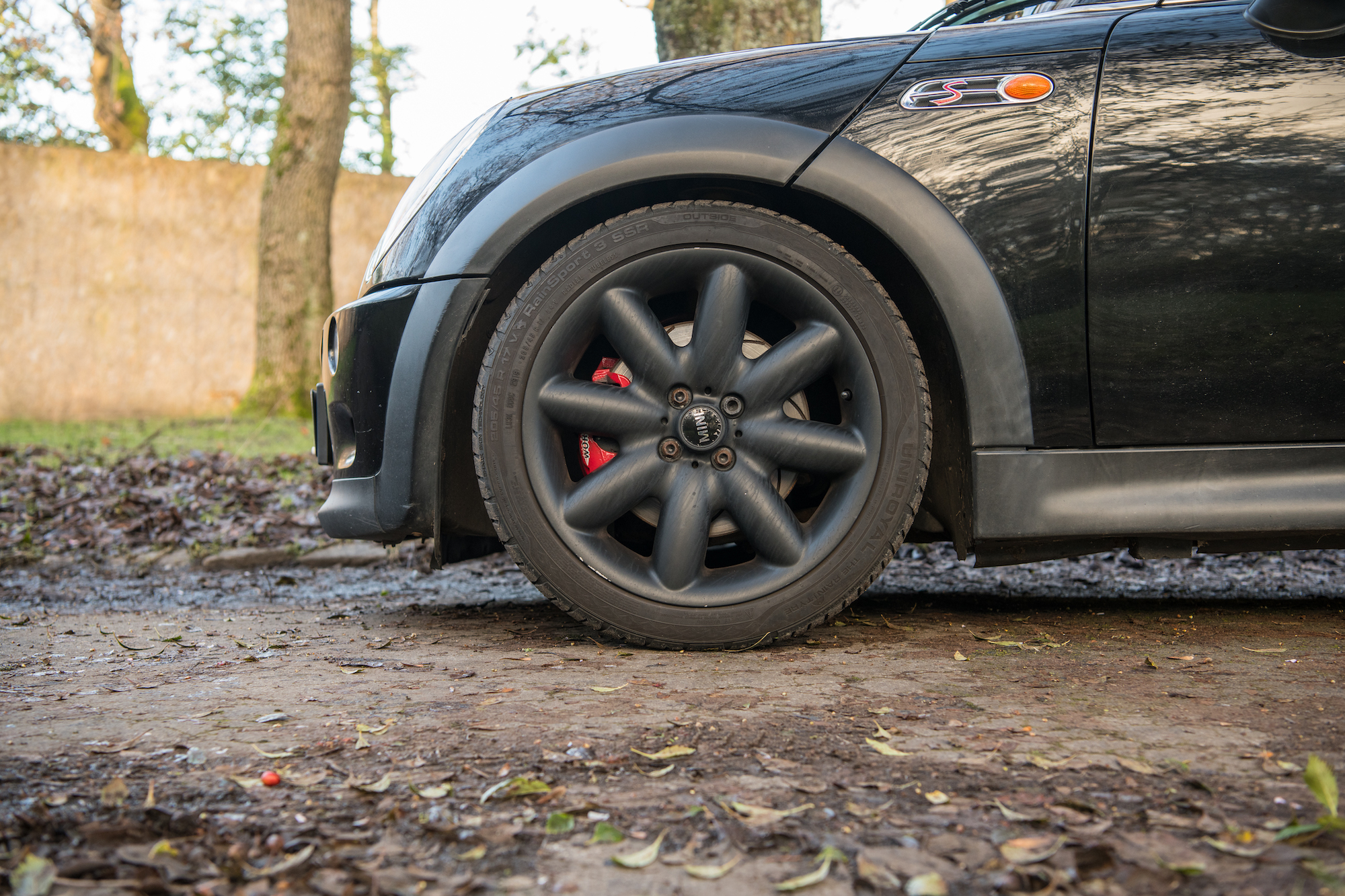 NO RESERVE: 2005 MINI COOPER S - JCW TUNING KIT