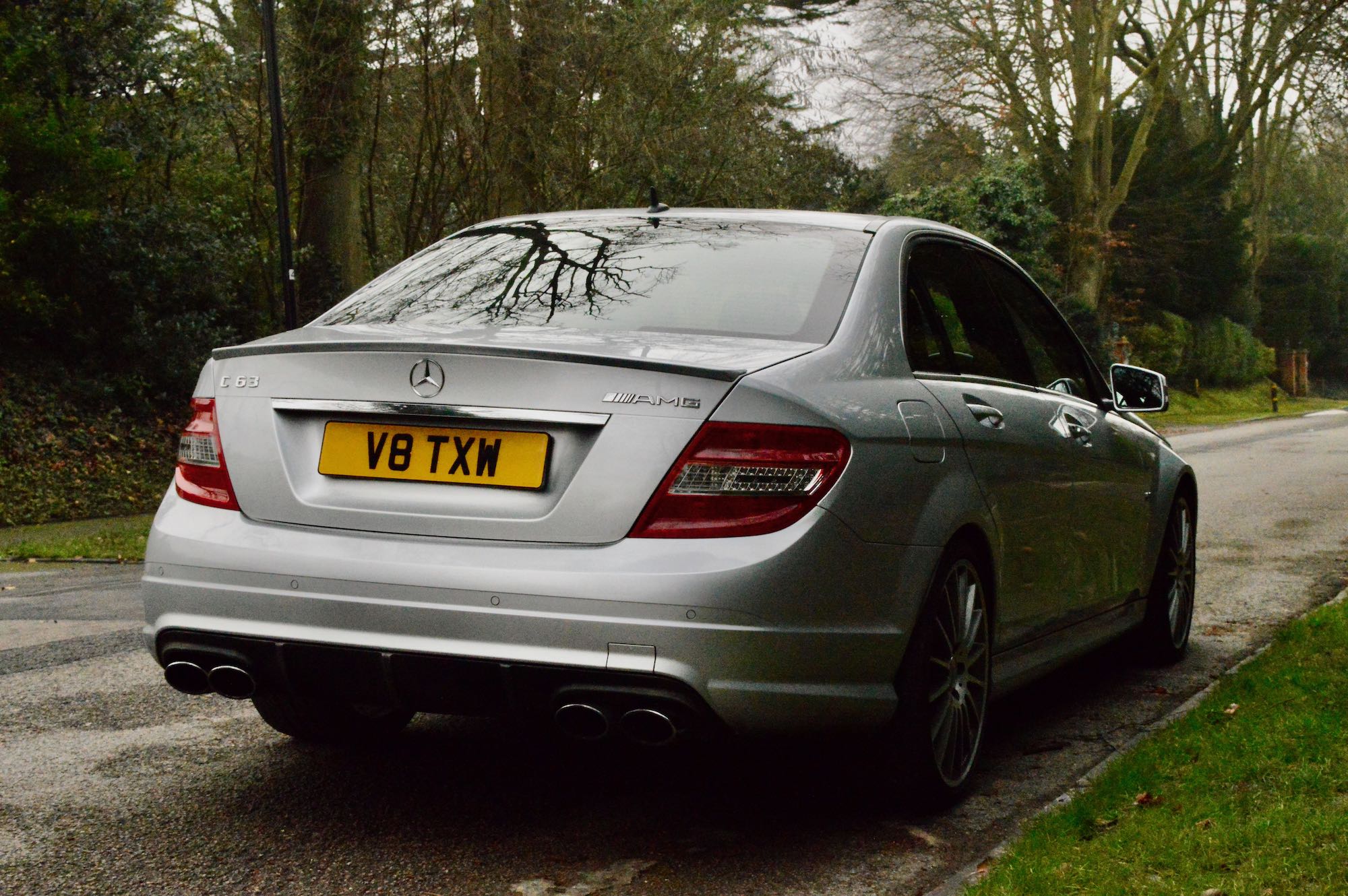 2010 MERCEDES-BENZ C63 AMG