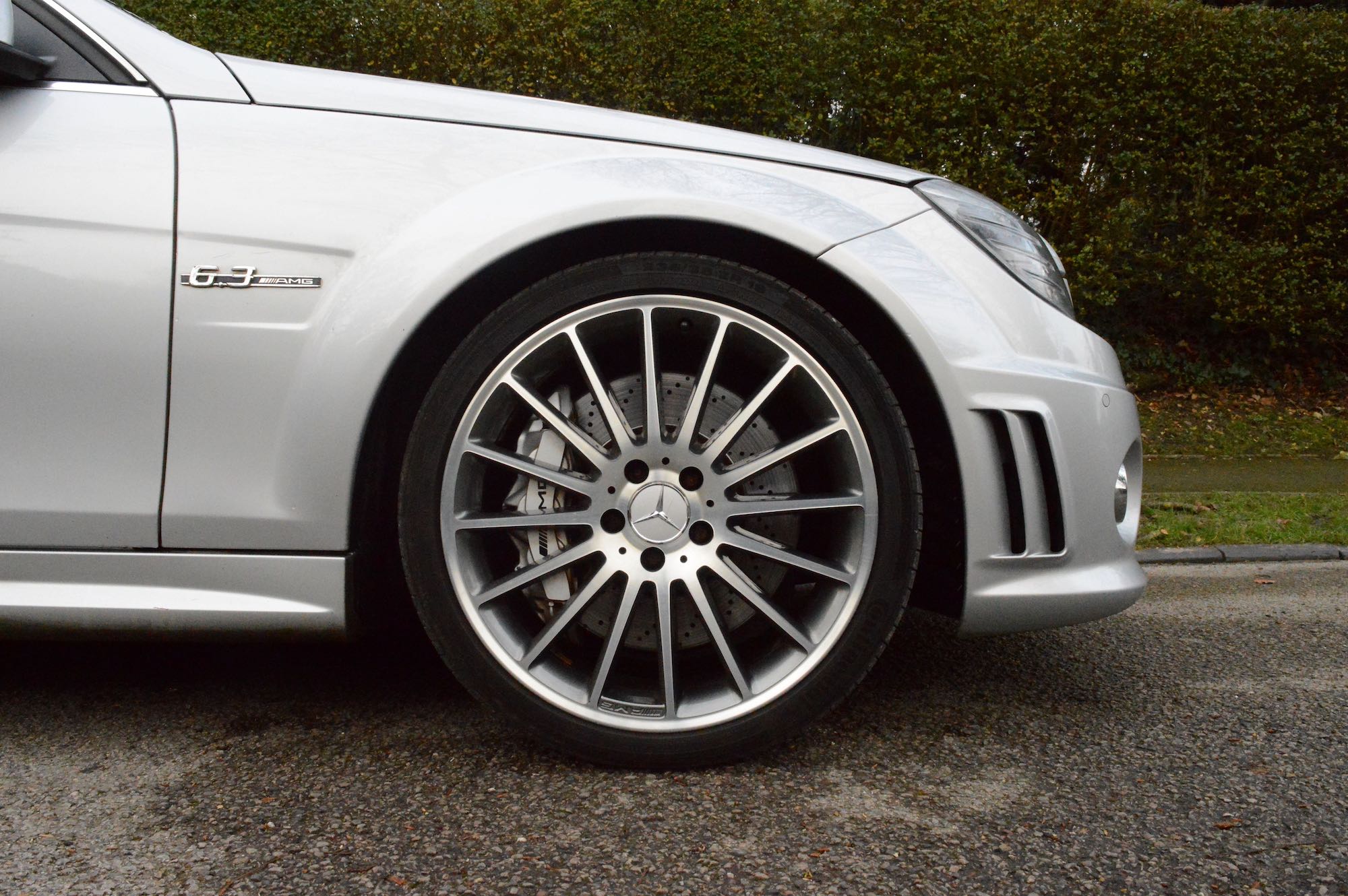 2010 MERCEDES-BENZ C63 AMG