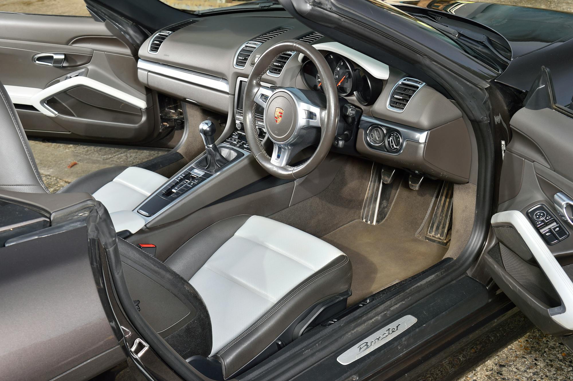 2014 PORSCHE (981) BOXSTER - MANUAL