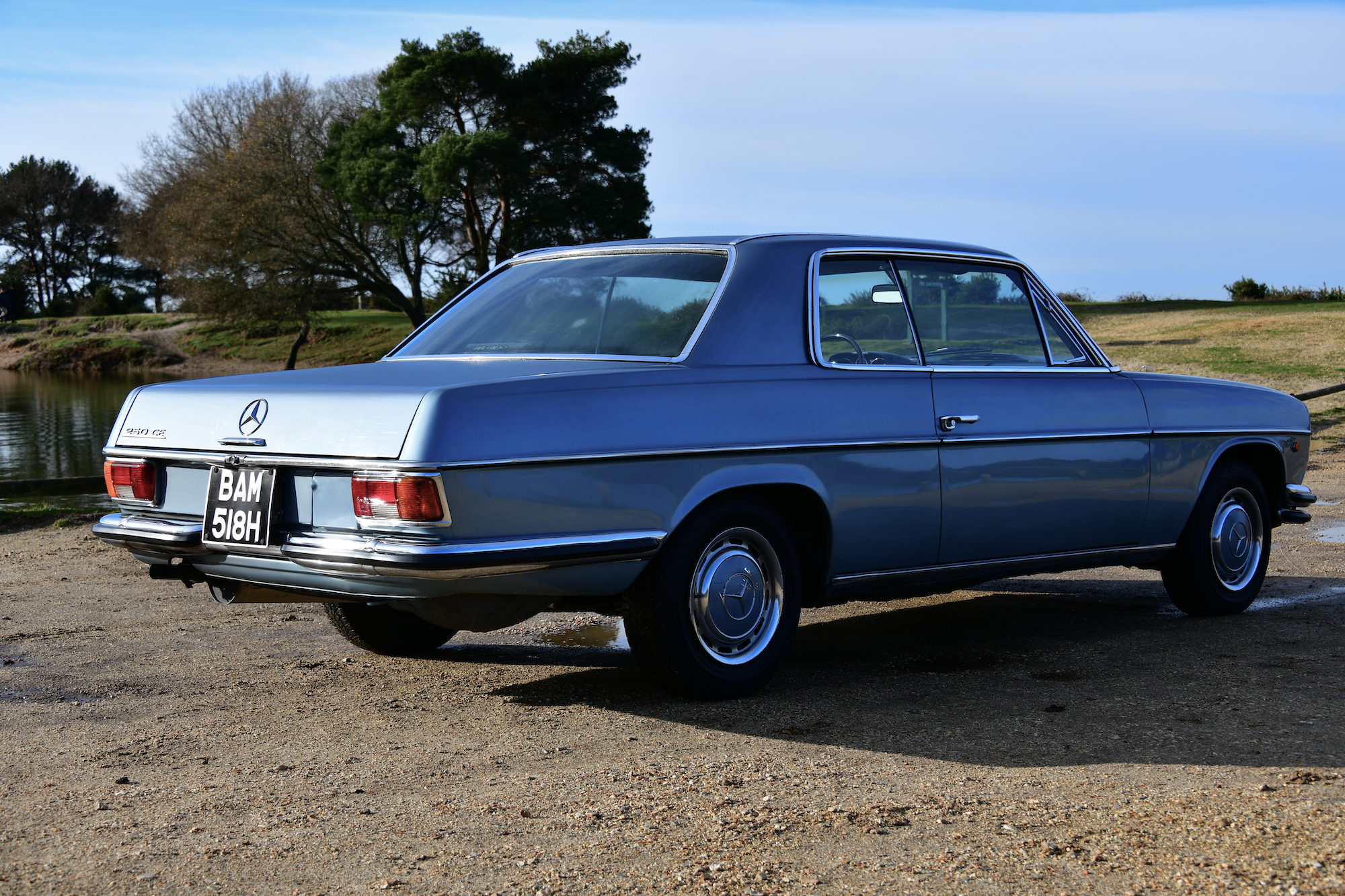 1970 MERCEDES-BENZ (W114) 250 CE for sale by auction in Lymington ...