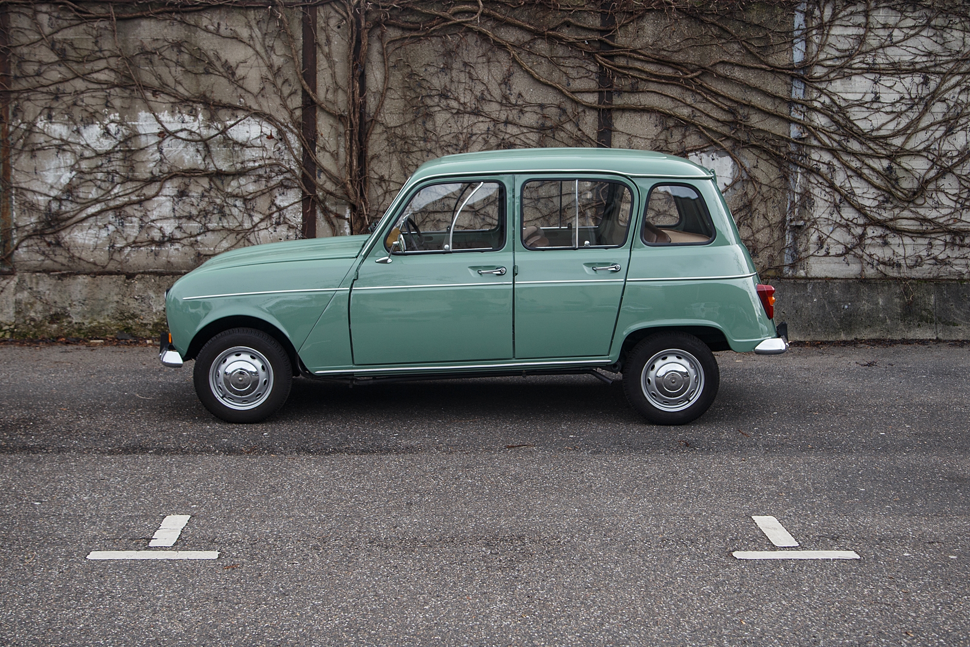 1978 RENAULT 4 TL for sale in Düsseldorf, Germany