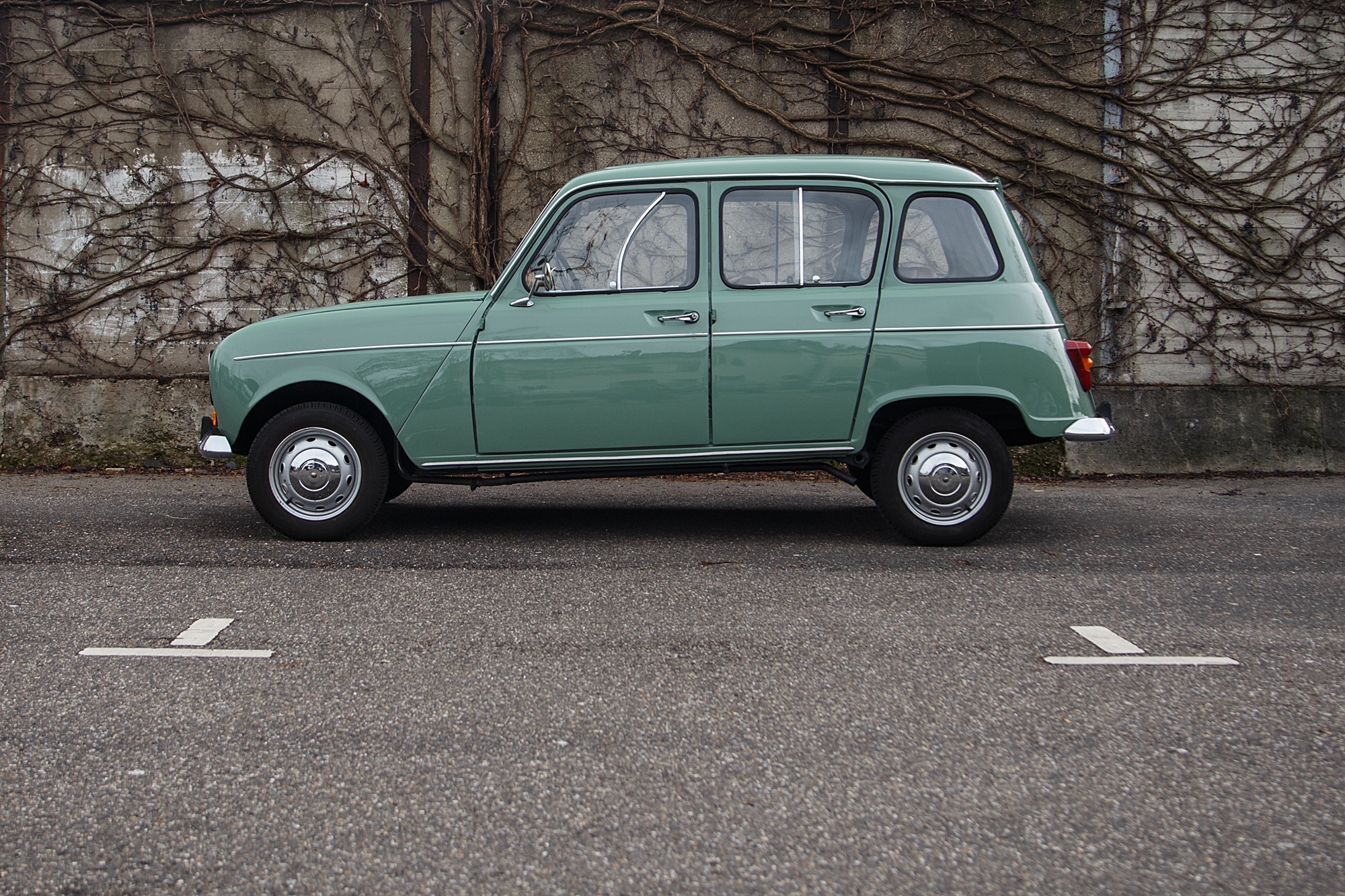 1978 RENAULT 4 TL for sale in Düsseldorf, Germany