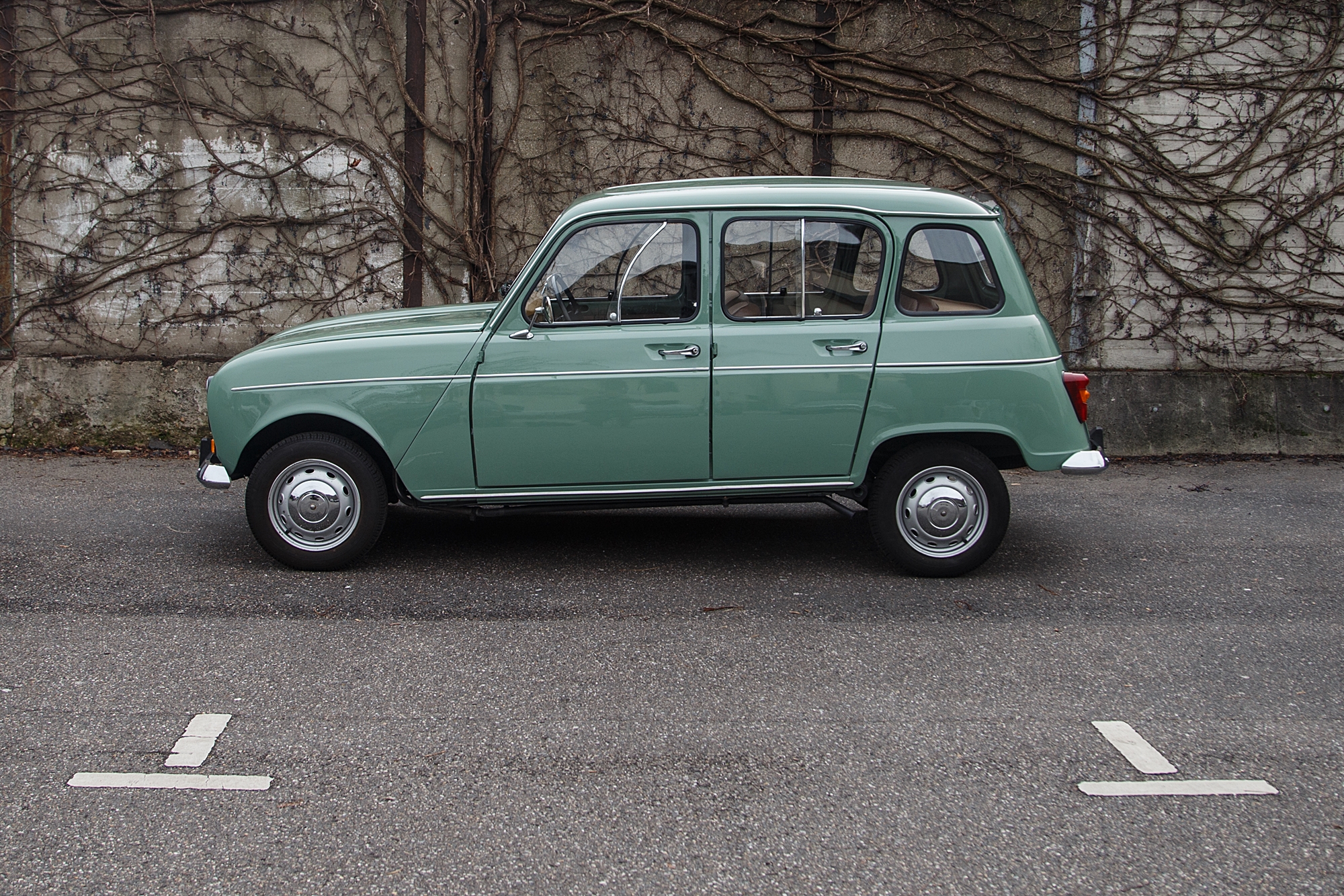 1978 RENAULT 4 TL for sale in Düsseldorf, Germany