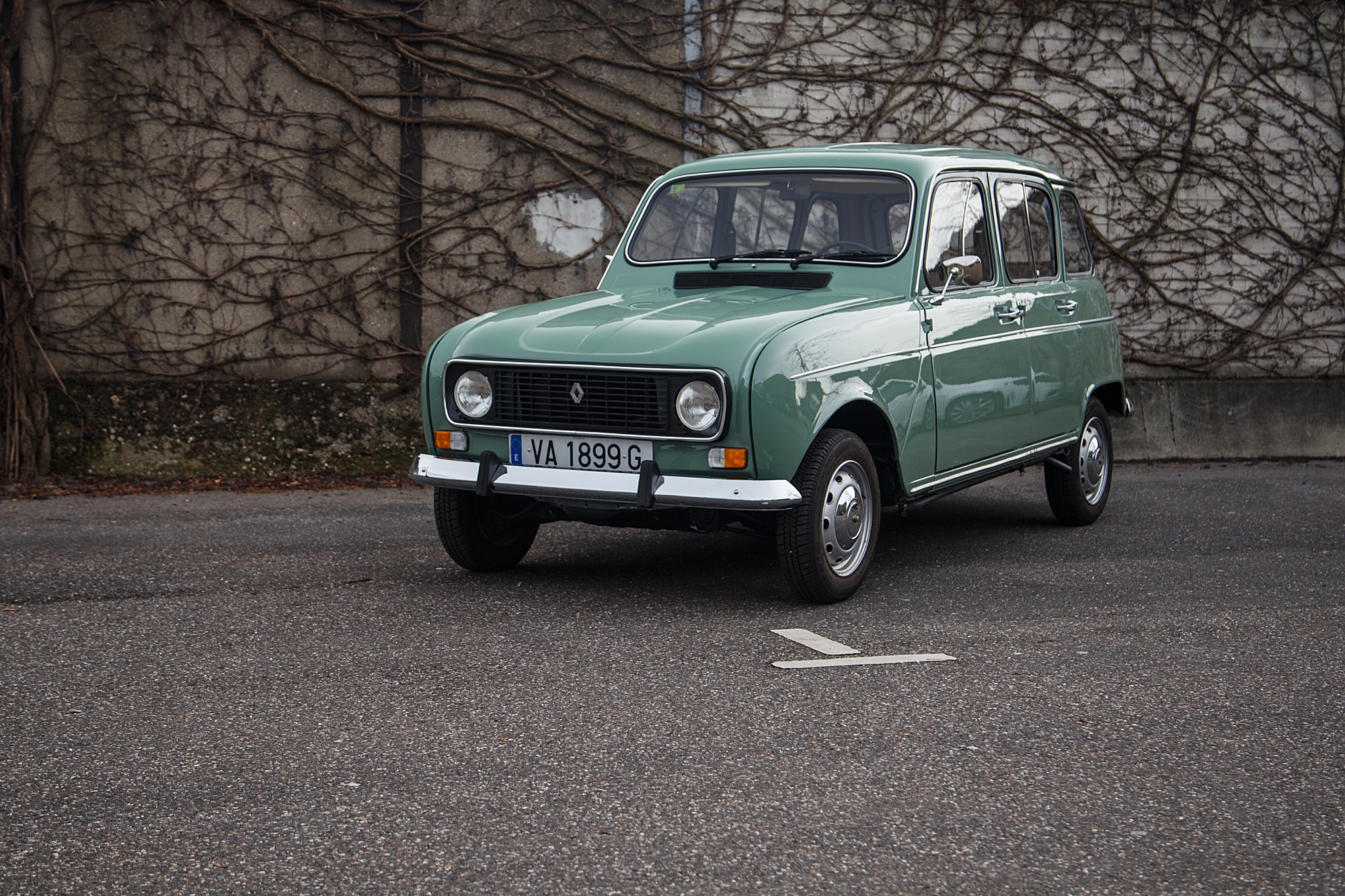 1978 RENAULT 4 TL for sale in Düsseldorf, Germany
