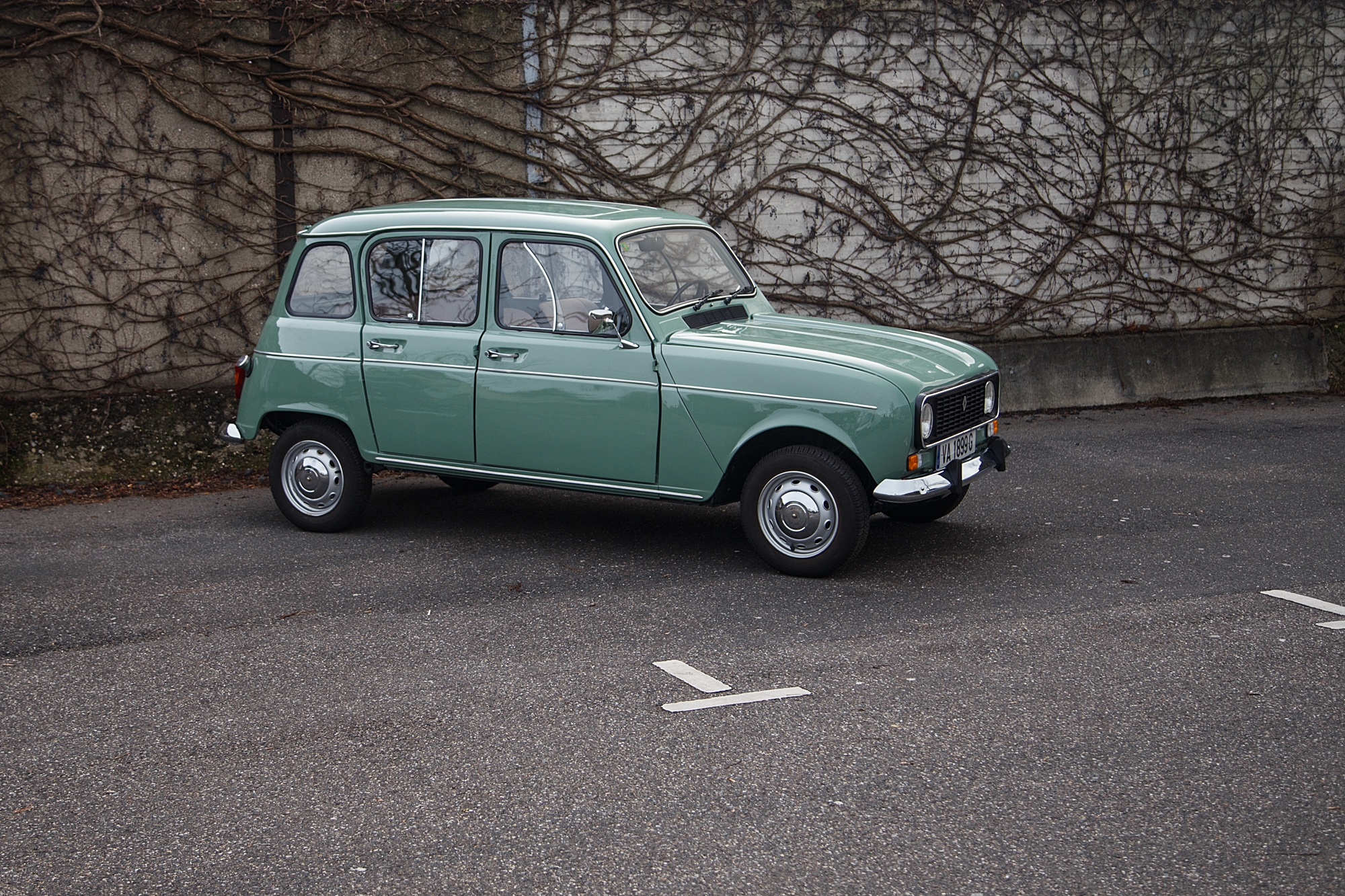 1978 RENAULT 4 TL for sale in Düsseldorf, Germany