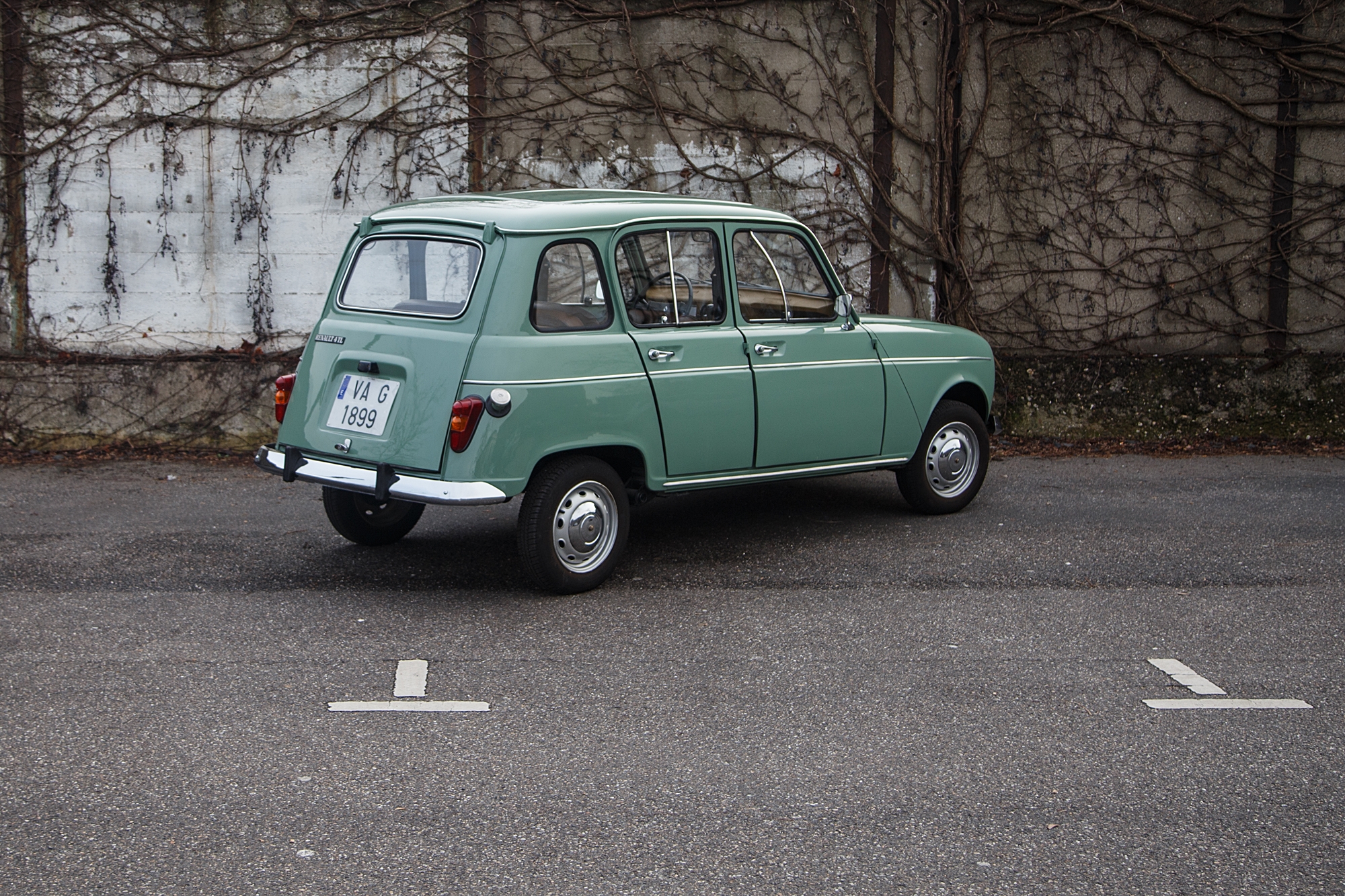1978 RENAULT 4 TL for sale in Düsseldorf, Germany