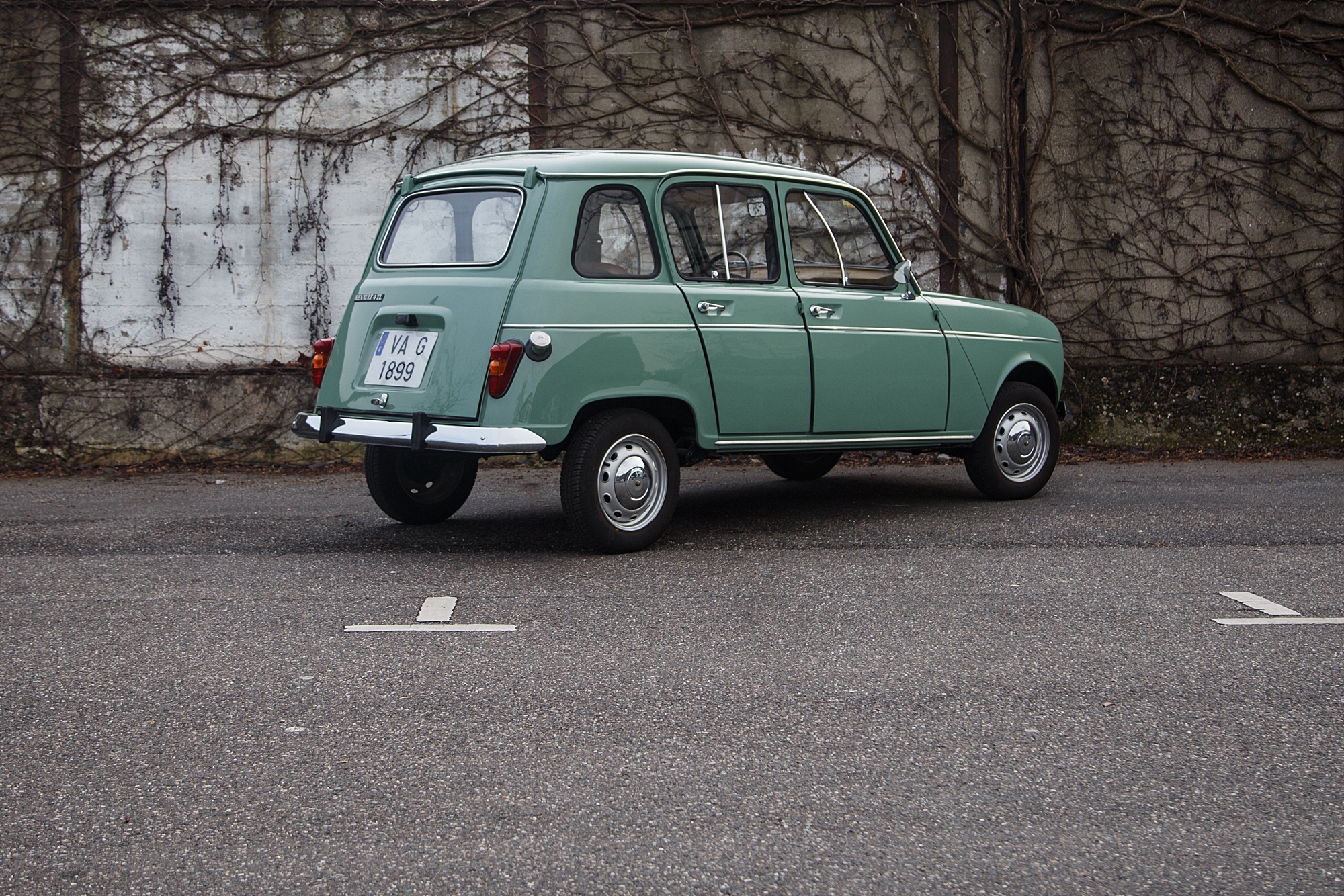 1978 RENAULT 4 TL for sale in Düsseldorf, Germany