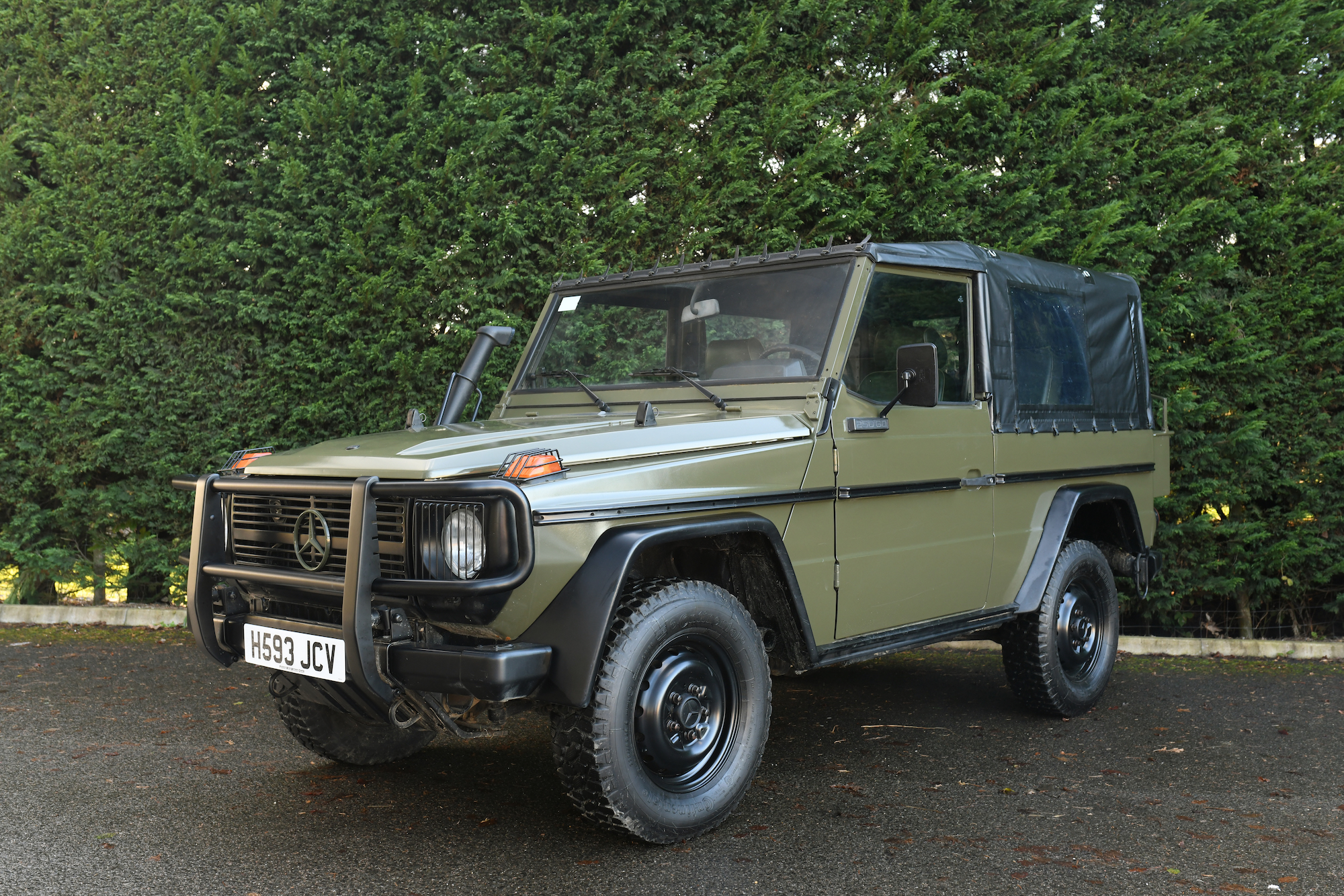 1991 MERCEDES-BENZ 250 GD WOLF