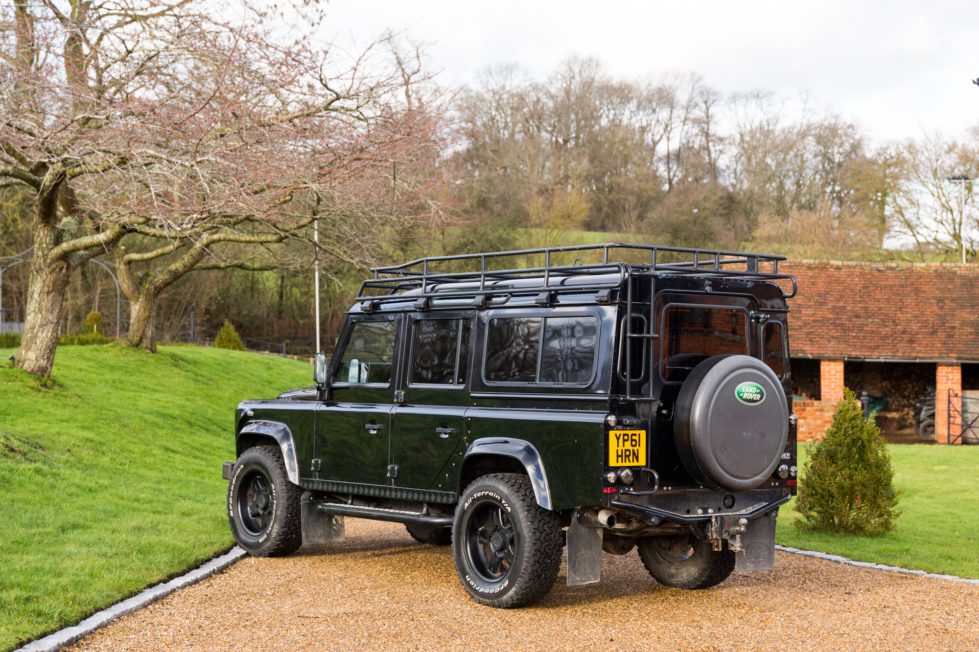 2011 LAND ROVER DEFENDER 110 XS for sale by auction in Leatherhead ...
