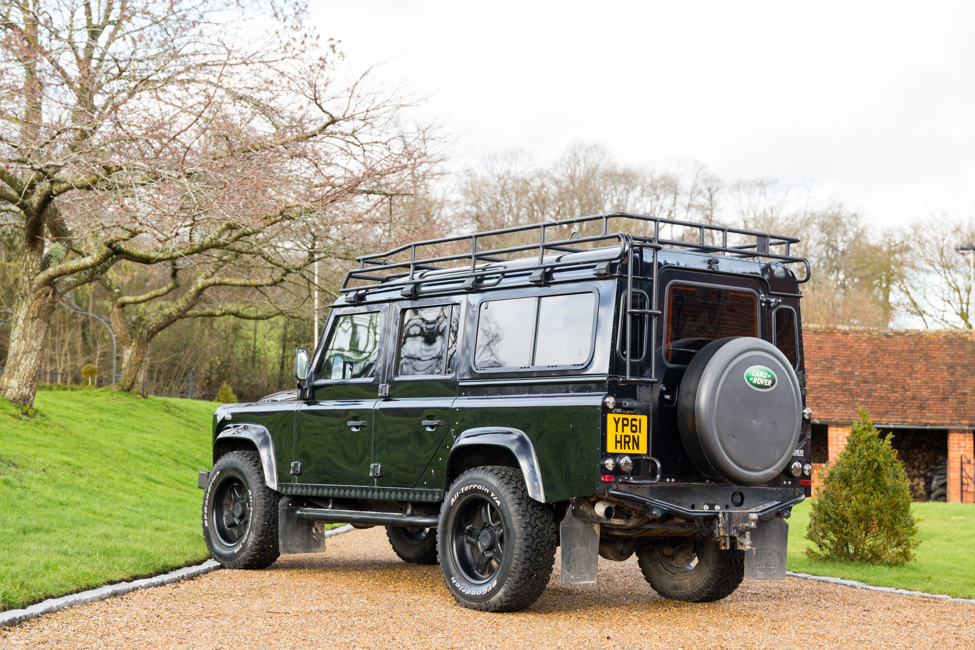 2011 LAND ROVER DEFENDER 110 XS for sale by auction in Leatherhead ...