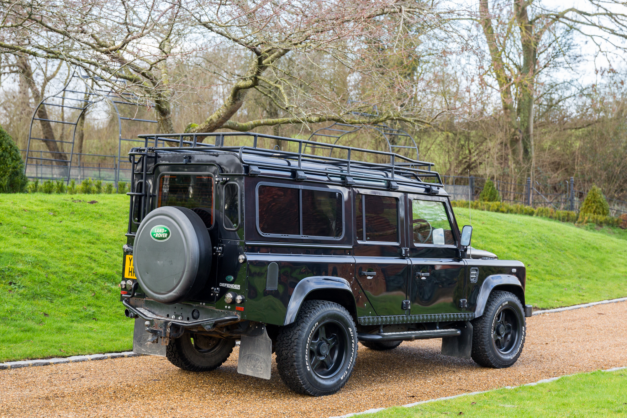2011 LAND ROVER DEFENDER 110 XS for sale by auction in Leatherhead ...