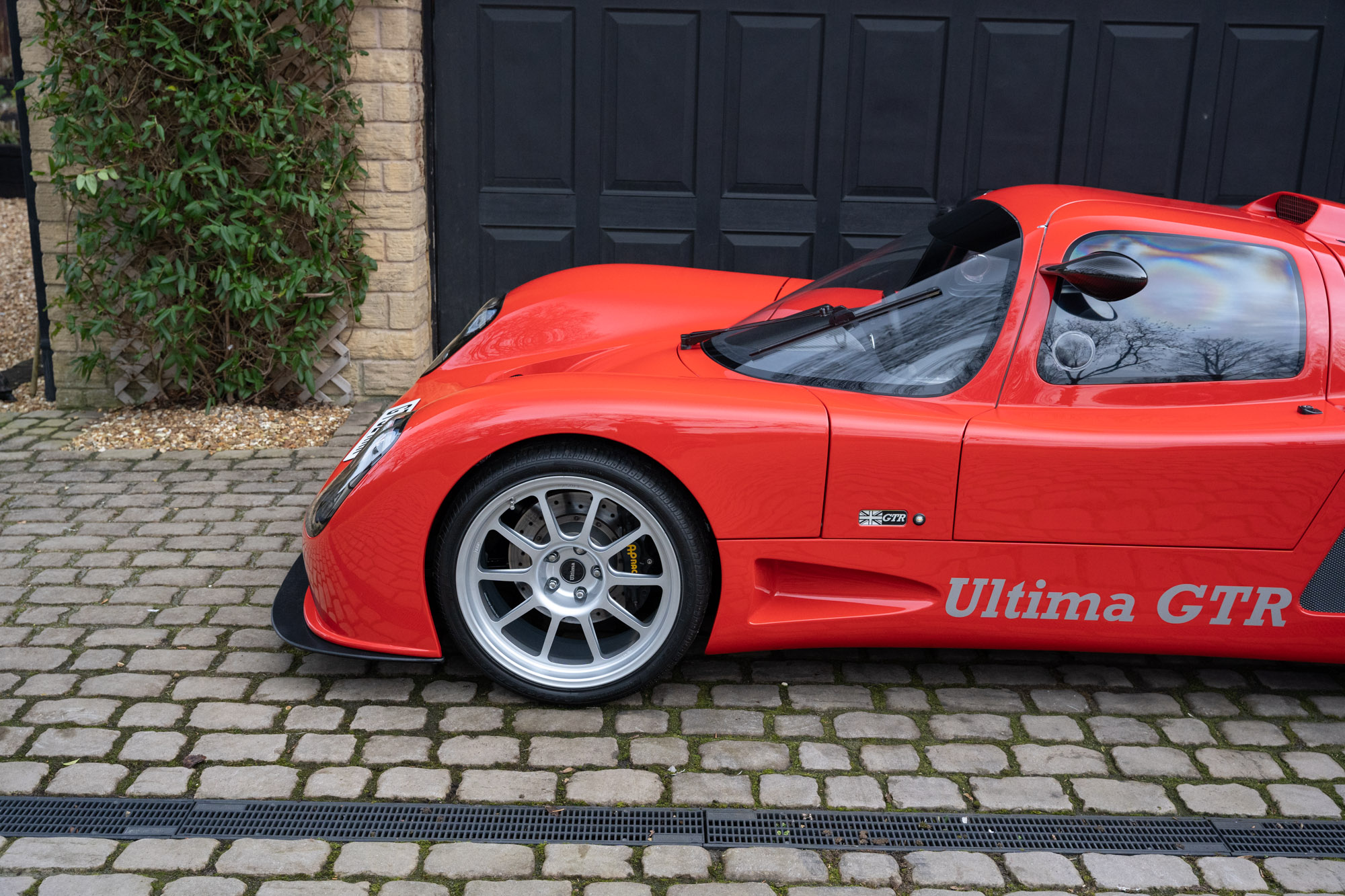 2017 ULTIMA GTR for sale by auction in Glossop, Derbyshire, United Kingdom
