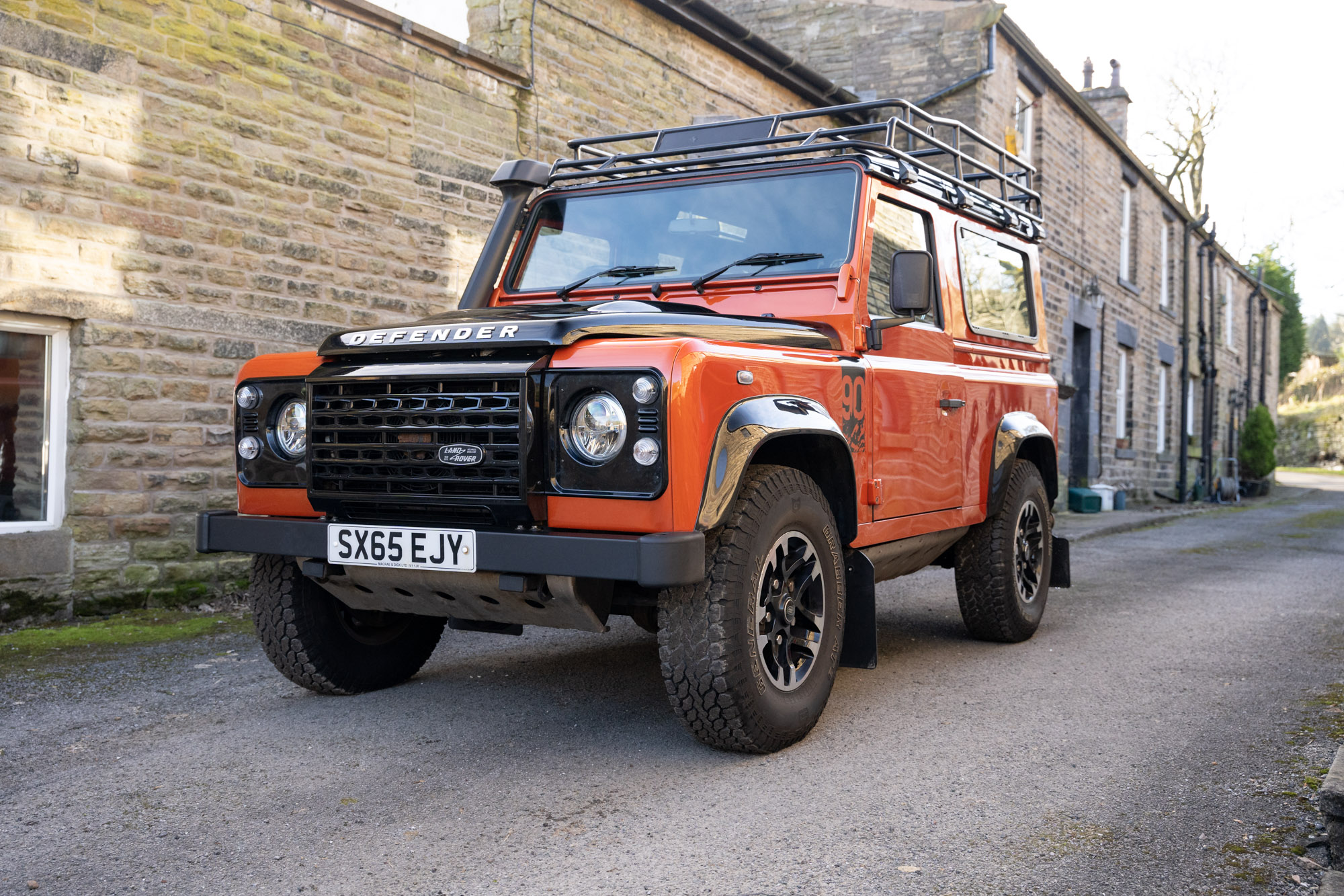 2016 LAND ROVER DEFENDER 90 ADVENTURE