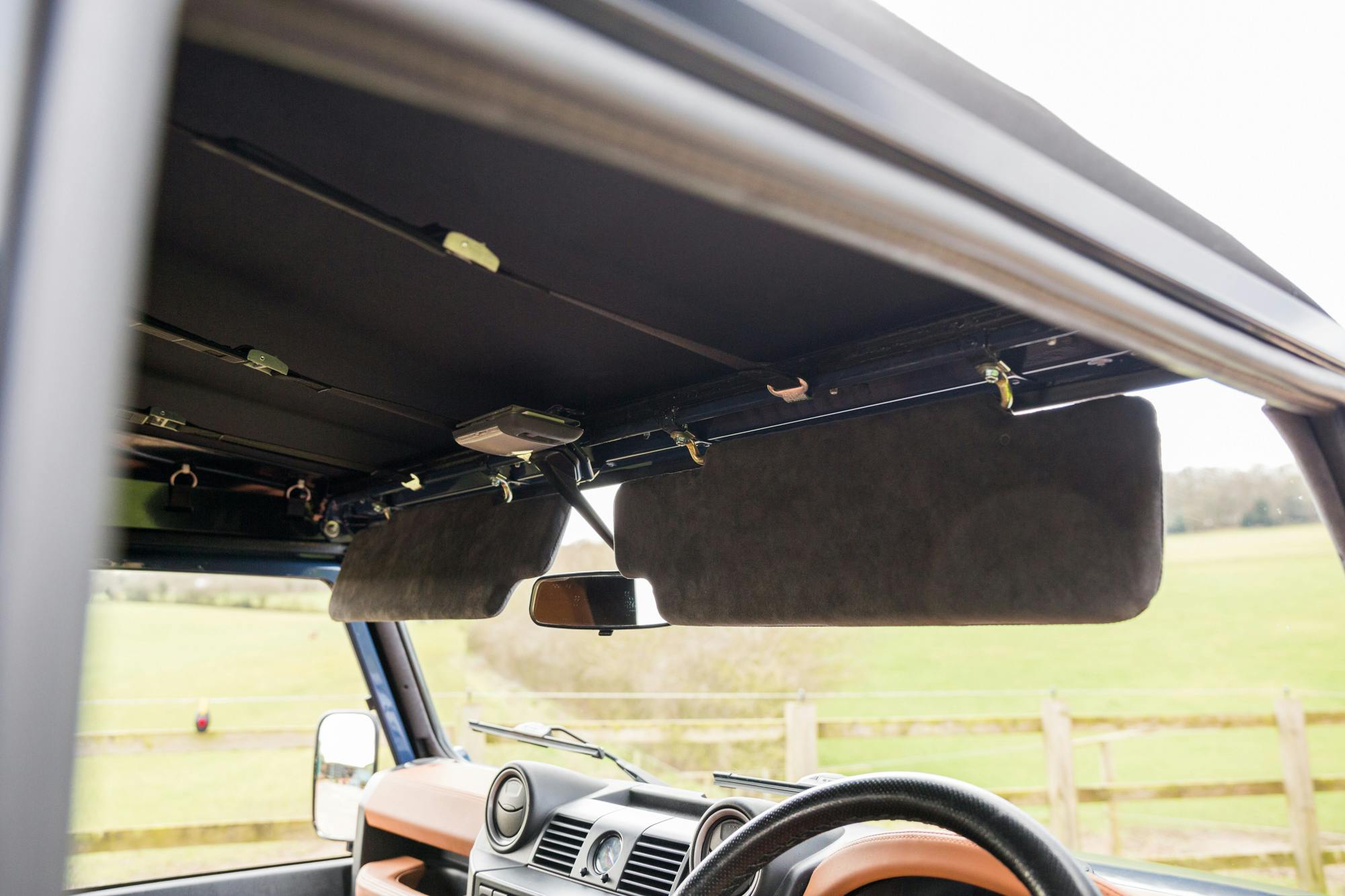 2010 LAND ROVER DEFENDER 90 SOFT TOP CUSTOM