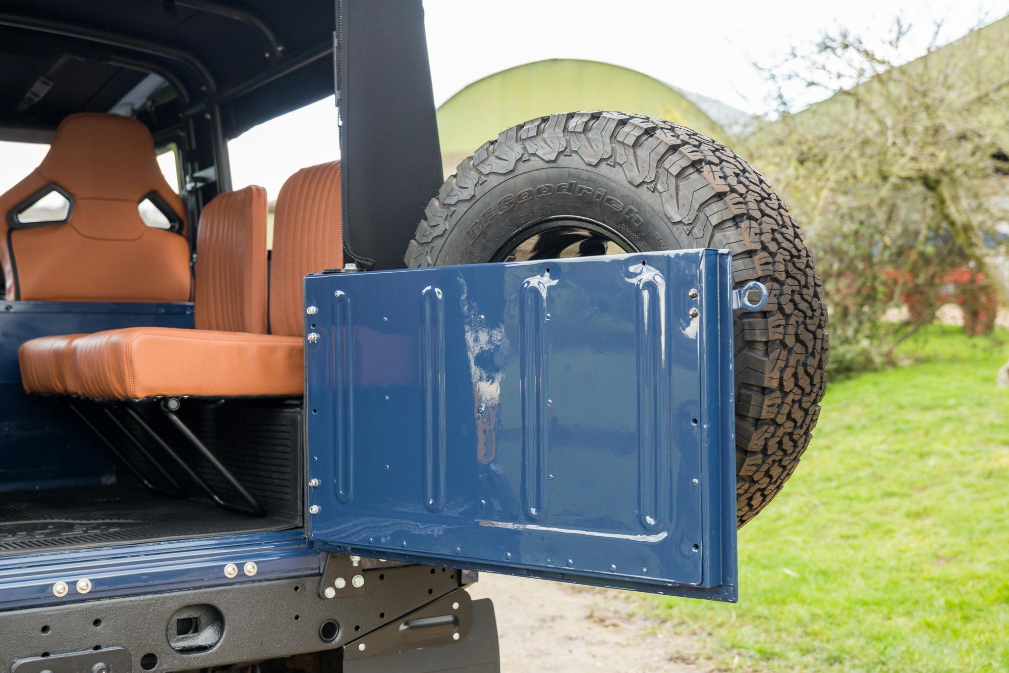 2010 LAND ROVER DEFENDER 90 SOFT TOP CUSTOM