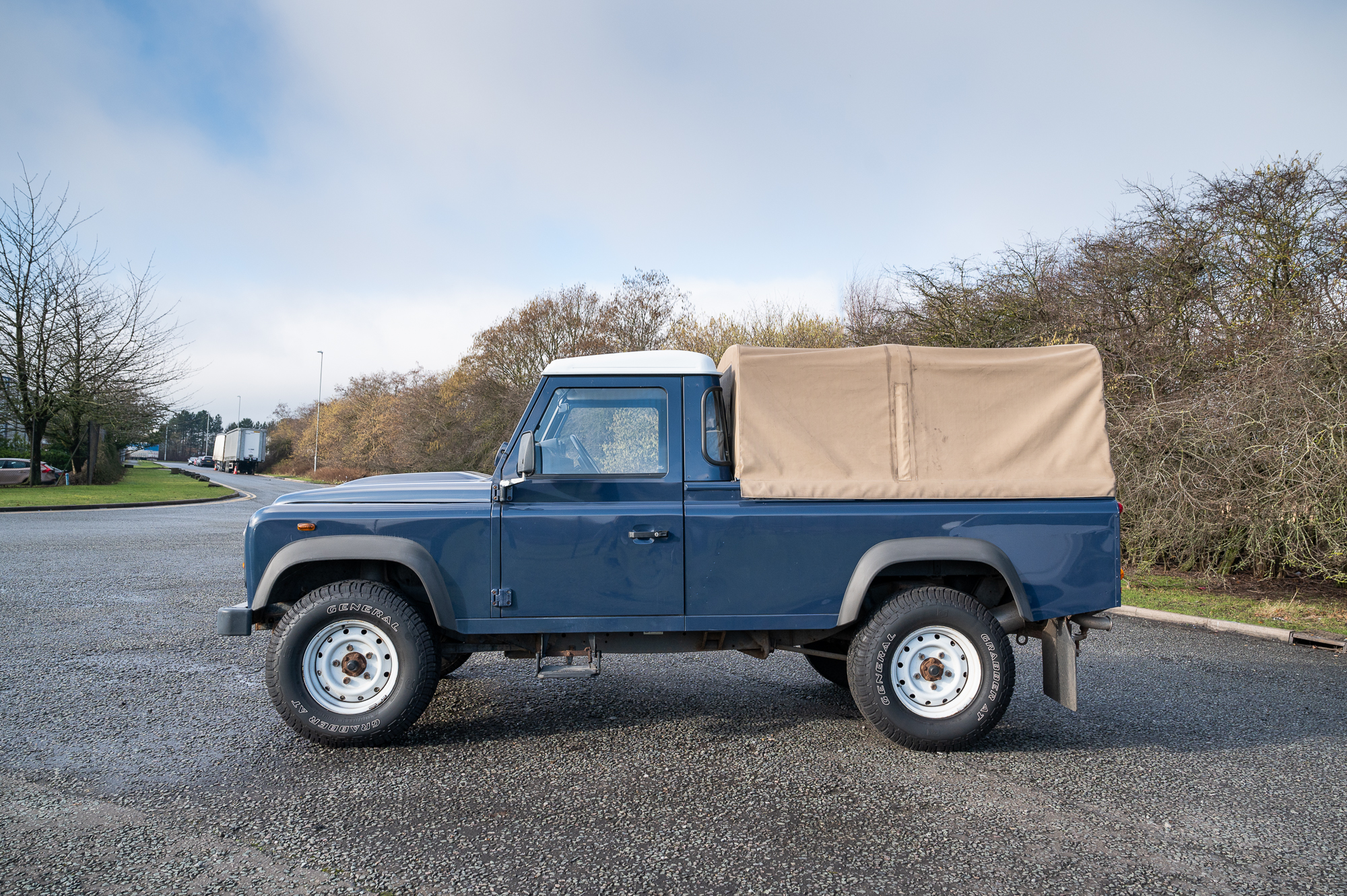 2011 LAND ROVER DEFENDER 110 SINGLE CAB PICKUP for sale by auction in ...