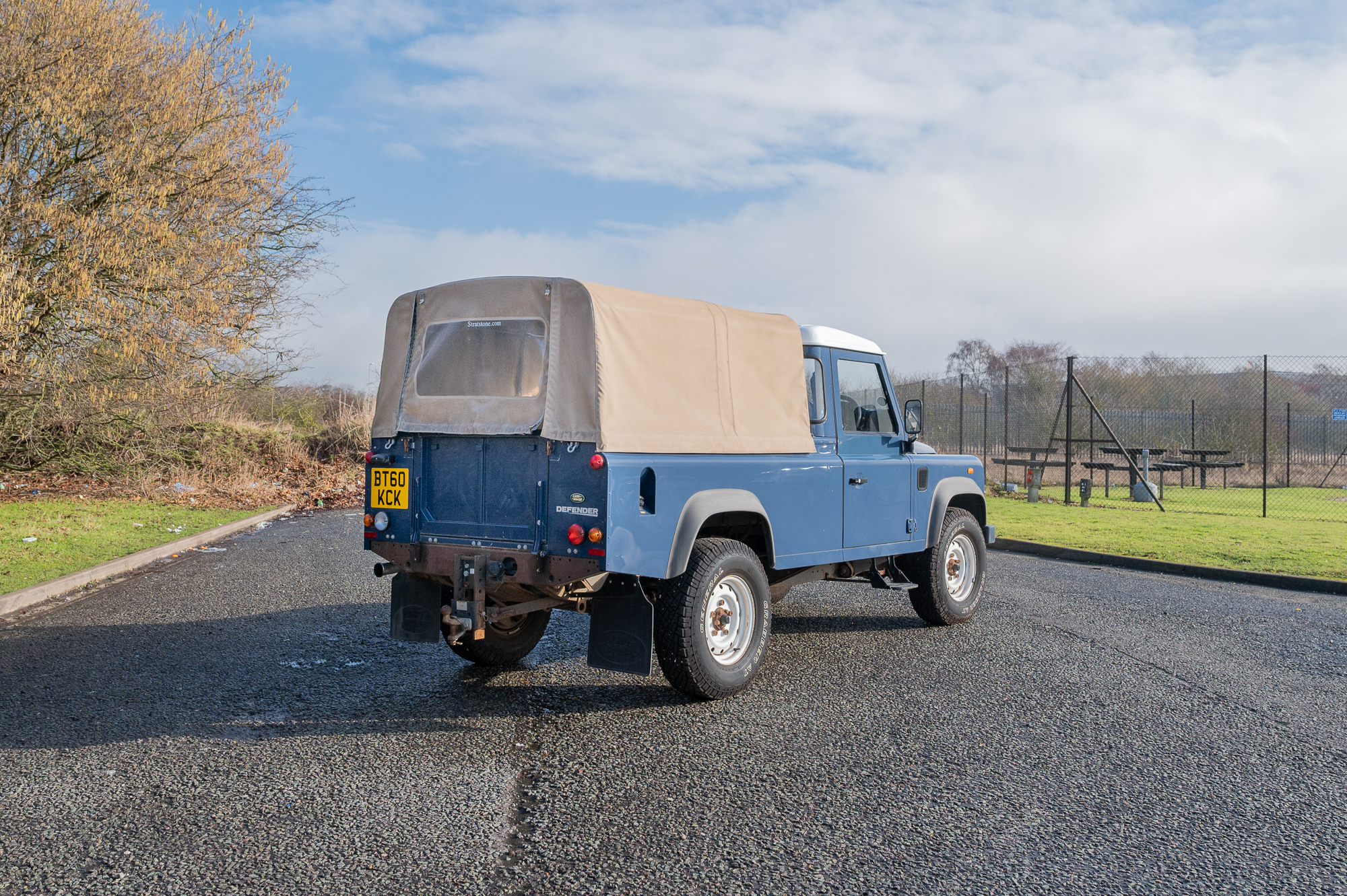2011 LAND ROVER DEFENDER 110 SINGLE CAB PICKUP for sale by auction in ...