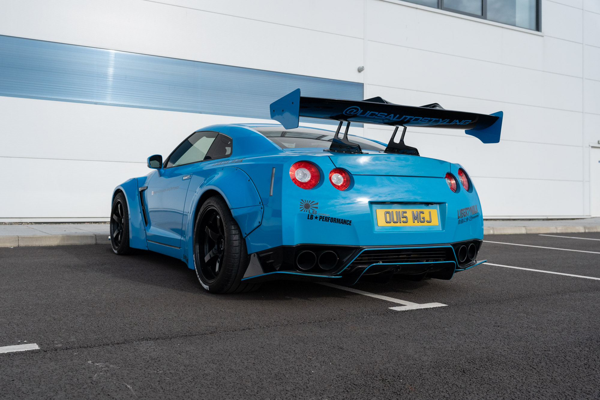 2015 NISSAN (R35) GT-R - LIBERTY WALK