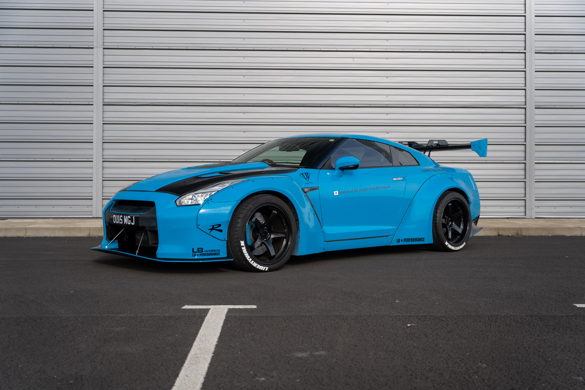 2015 NISSAN (R35) GT-R - LIBERTY WALK