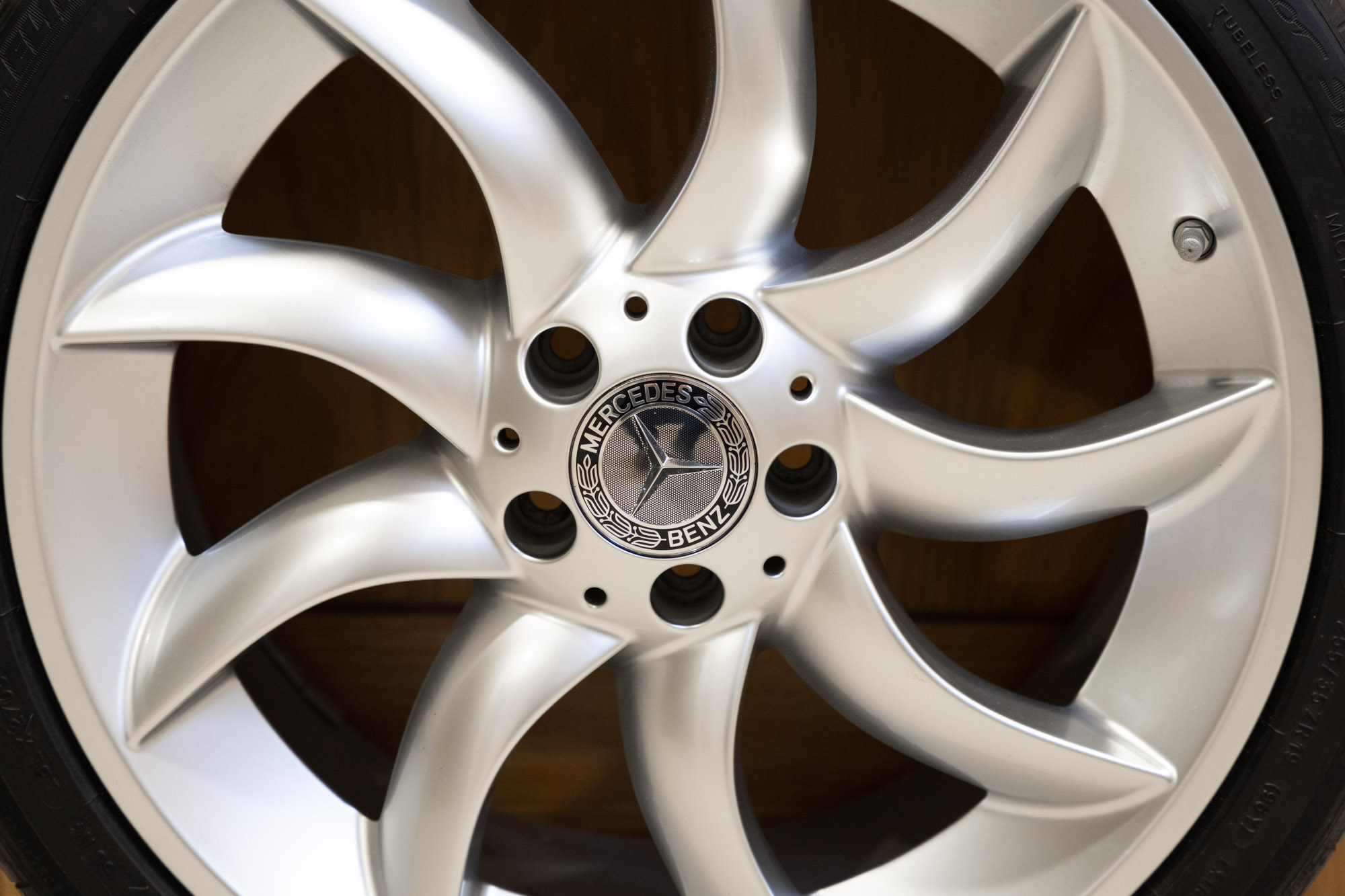 MERCEDES-BENZ MCLAREN SLR - ORIGINAL WHEELS for sale by auction in ...