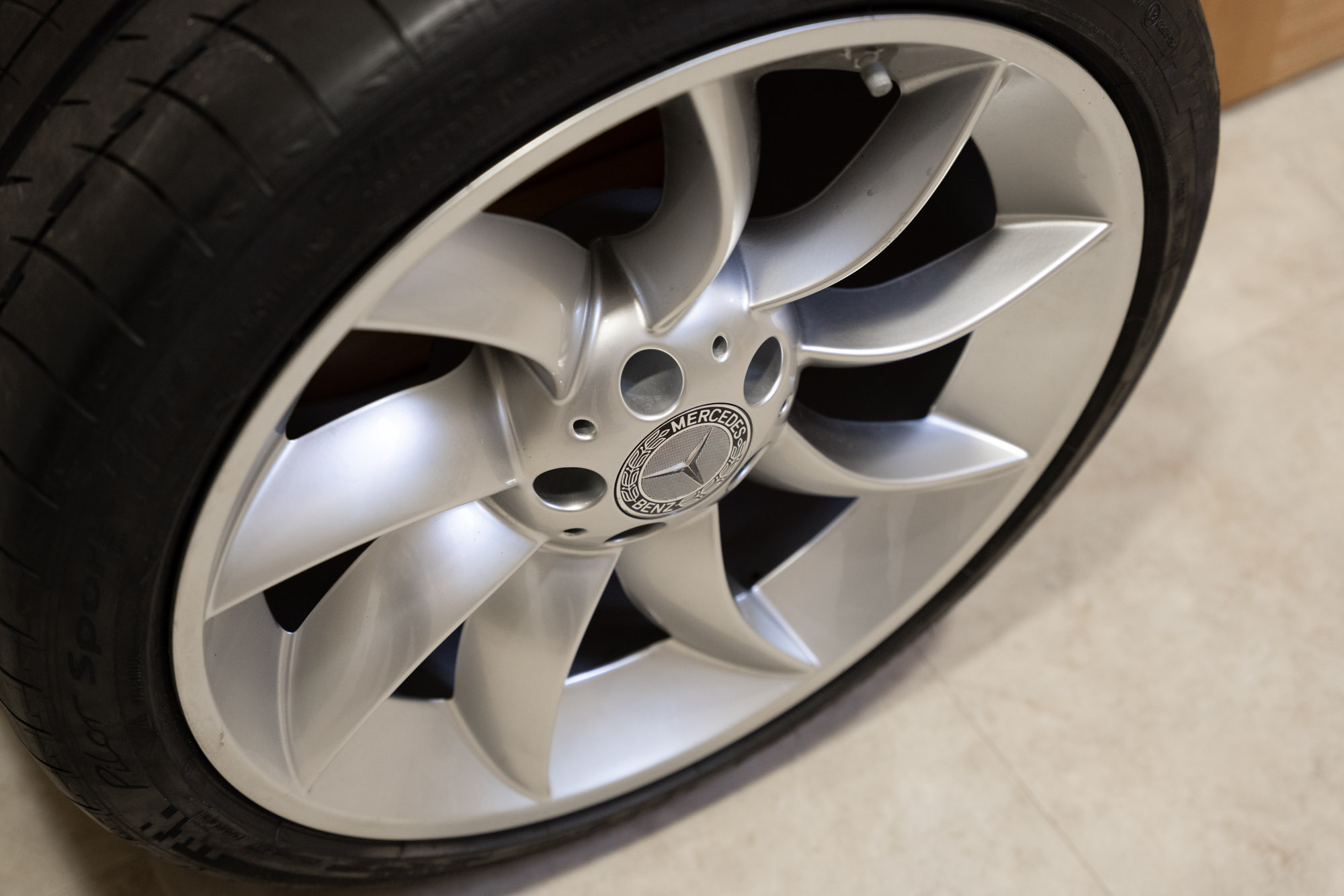 MERCEDES-BENZ MCLAREN SLR - ORIGINAL WHEELS for sale by auction in ...
