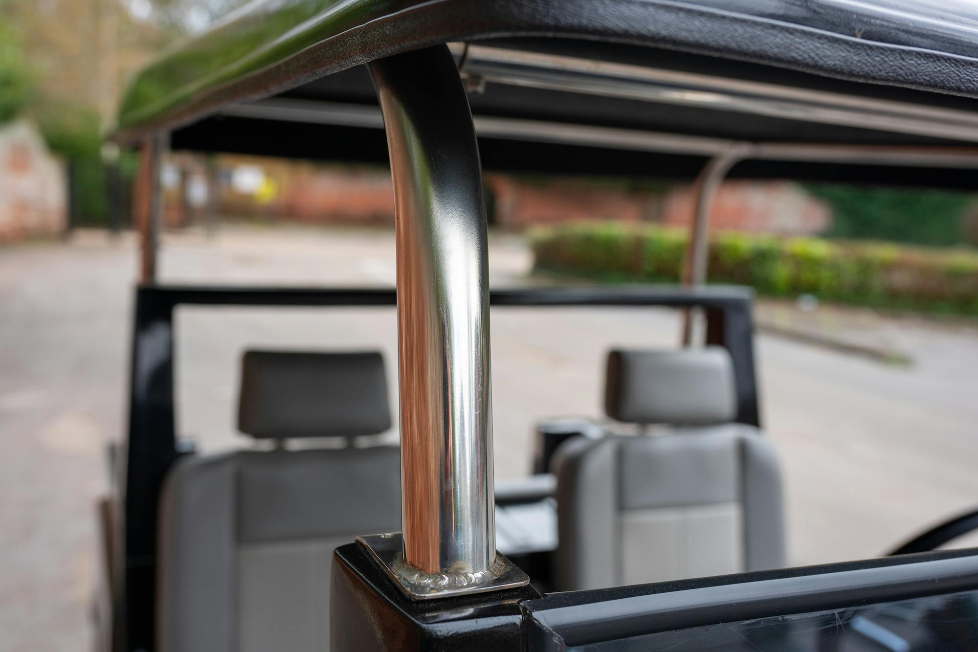 2011 ACG CARS - HUMMER H3 GOLF BUGGY