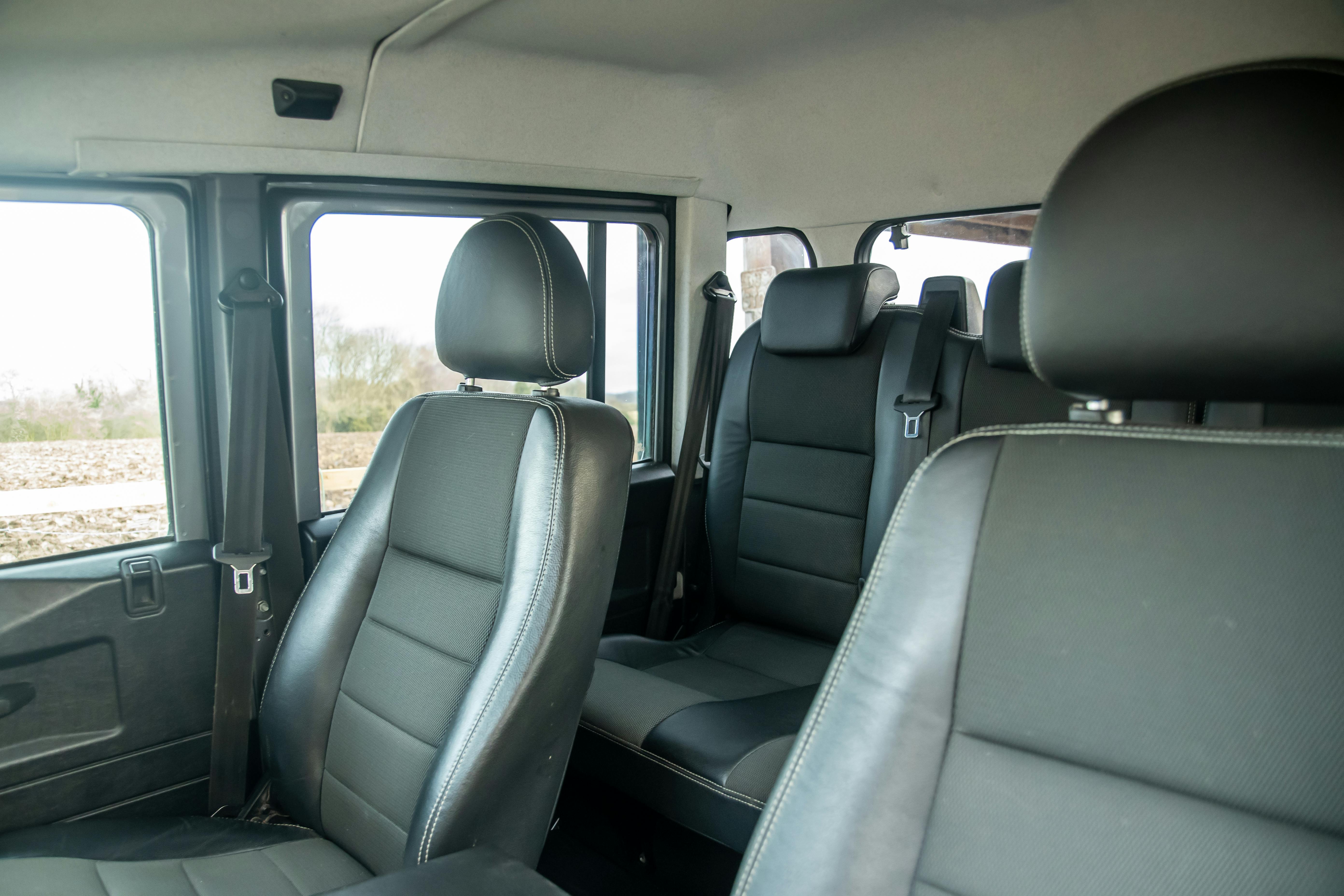 2012 LAND ROVER DEFENDER 110 XS DOUBLE CAB