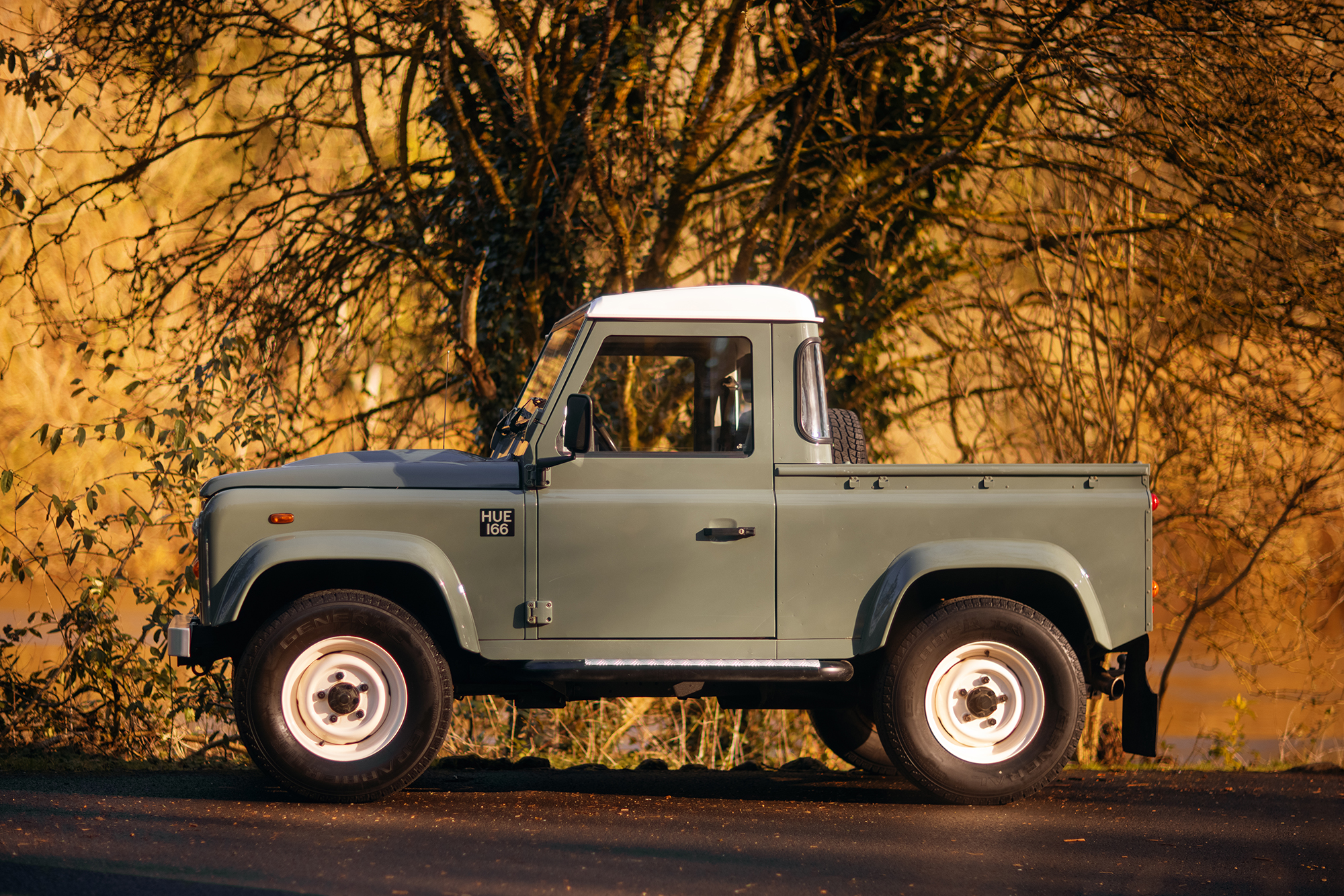 2008 LAND ROVER DEFENDER 90 PICK UP 'CUSTOM' for sale by auction in ...