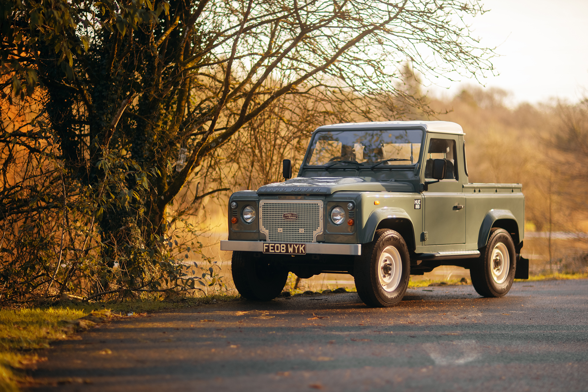 2008 LAND ROVER DEFENDER 90 PICK UP 'CUSTOM' for sale by auction in ...