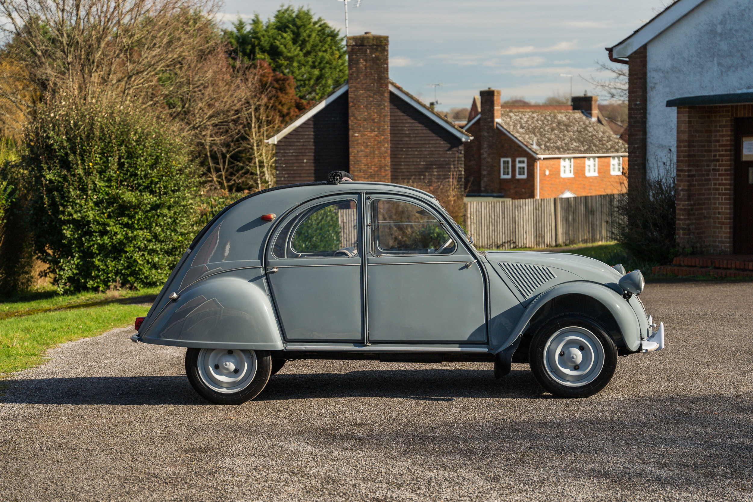 RESERVE LOWERED: 1958 CITROËN 2CV