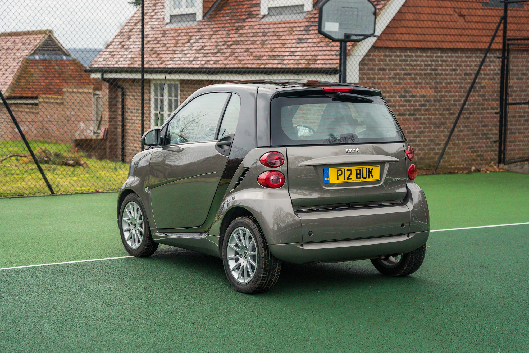 2011 SMART FORTWO - 6,303 MILES for sale by auction in Petersfield ...
