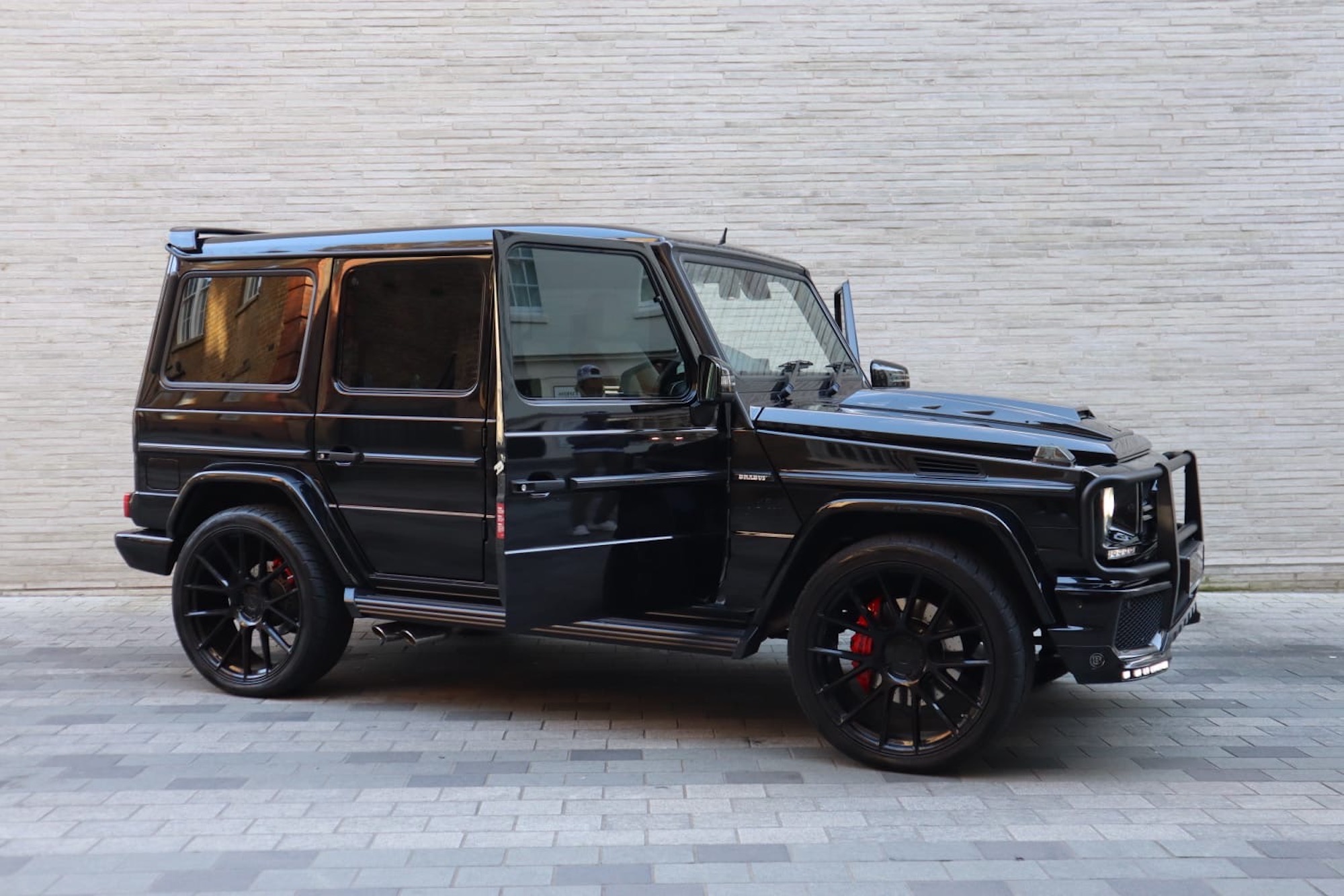 2015 MERCEDES-BENZ G63 AMG - BRABUS BODY KIT