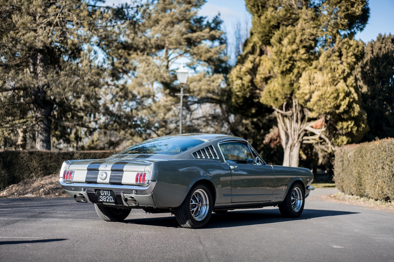 1966 FORD MUSTANG FASTBACK