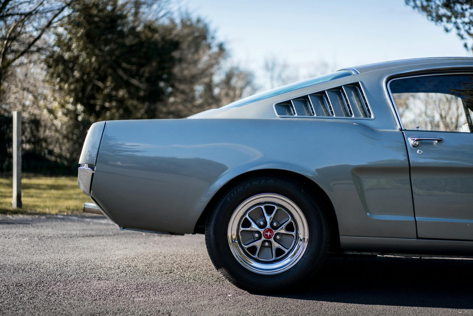 1966 FORD MUSTANG FASTBACK