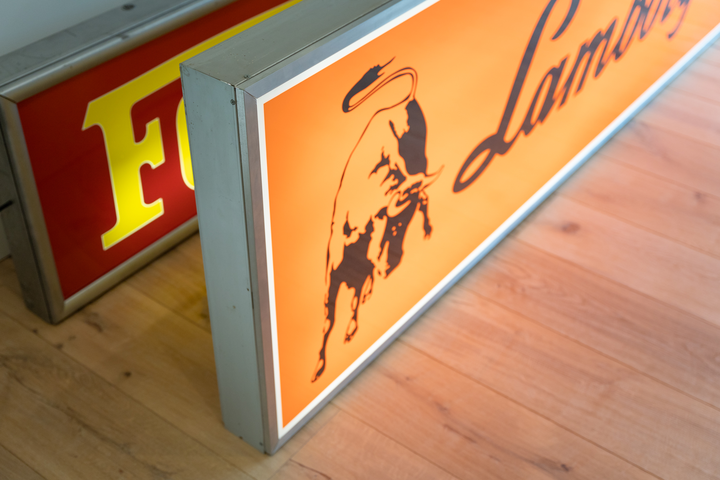 LAMBORGHINI ILLUMINATED DEALERSHIP SIGN for sale by auction in ...