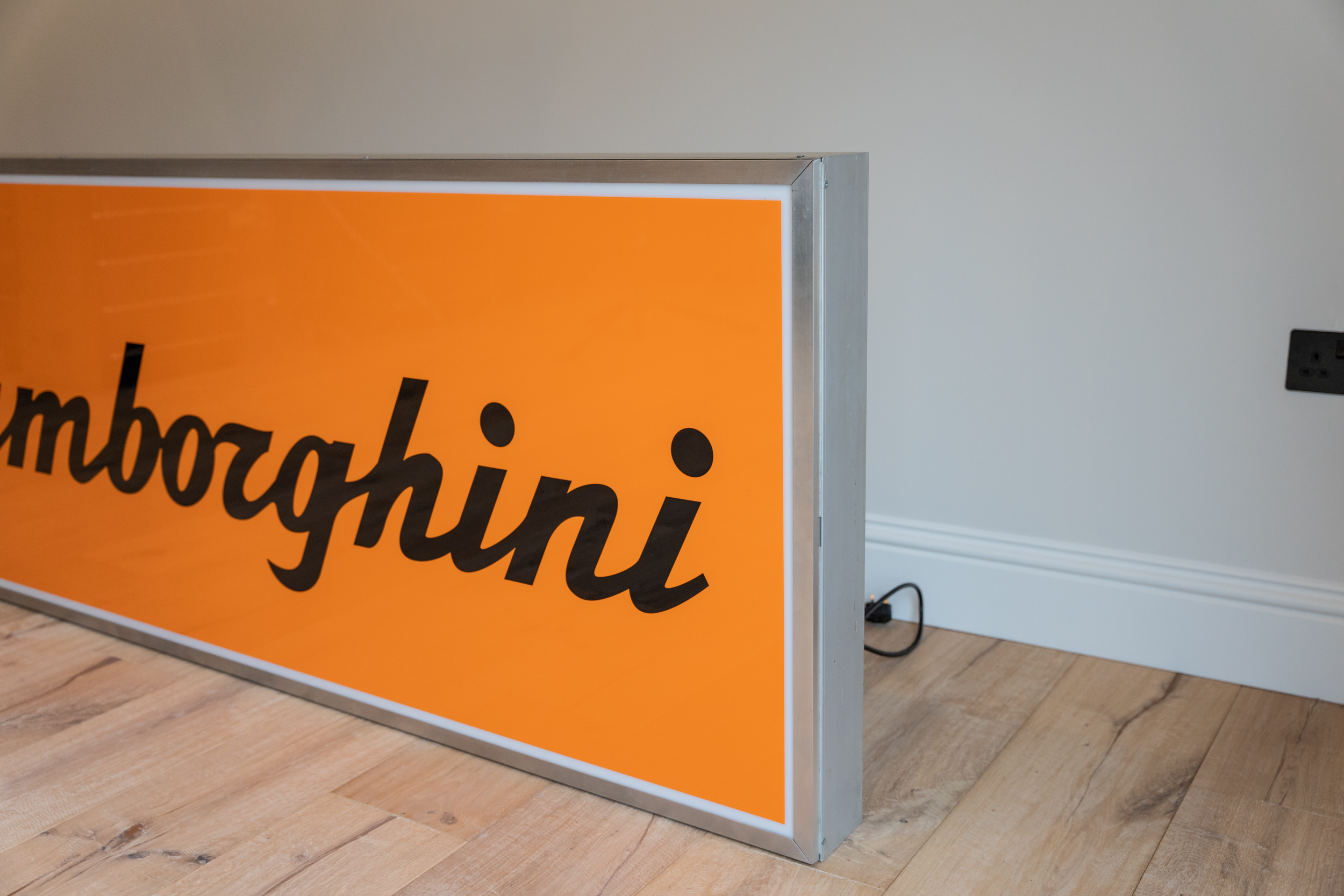 LAMBORGHINI ILLUMINATED DEALERSHIP SIGN for sale by auction in ...