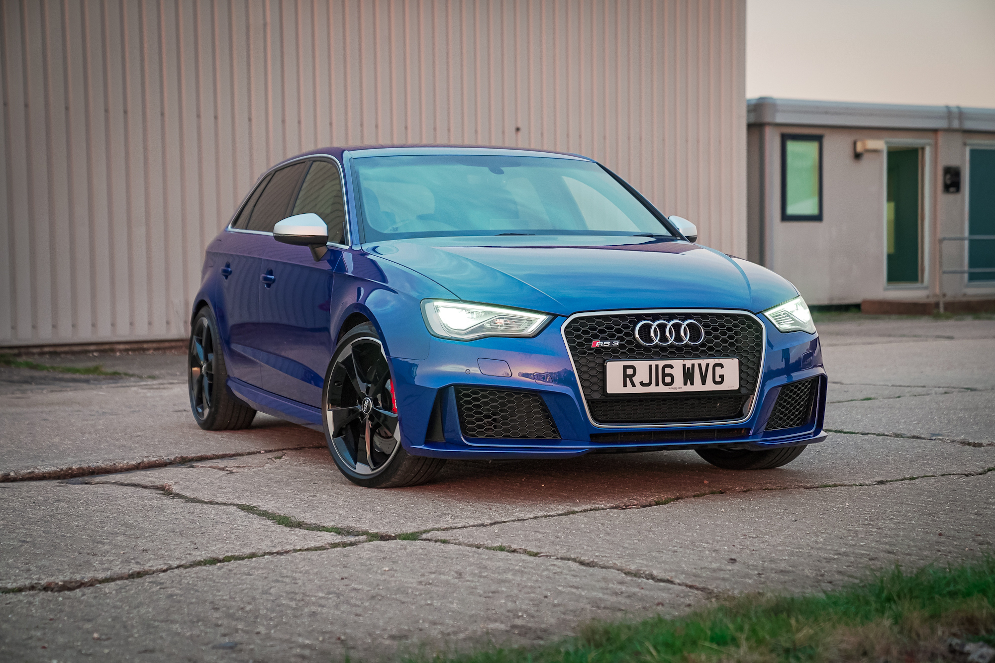 2016 AUDI RS3