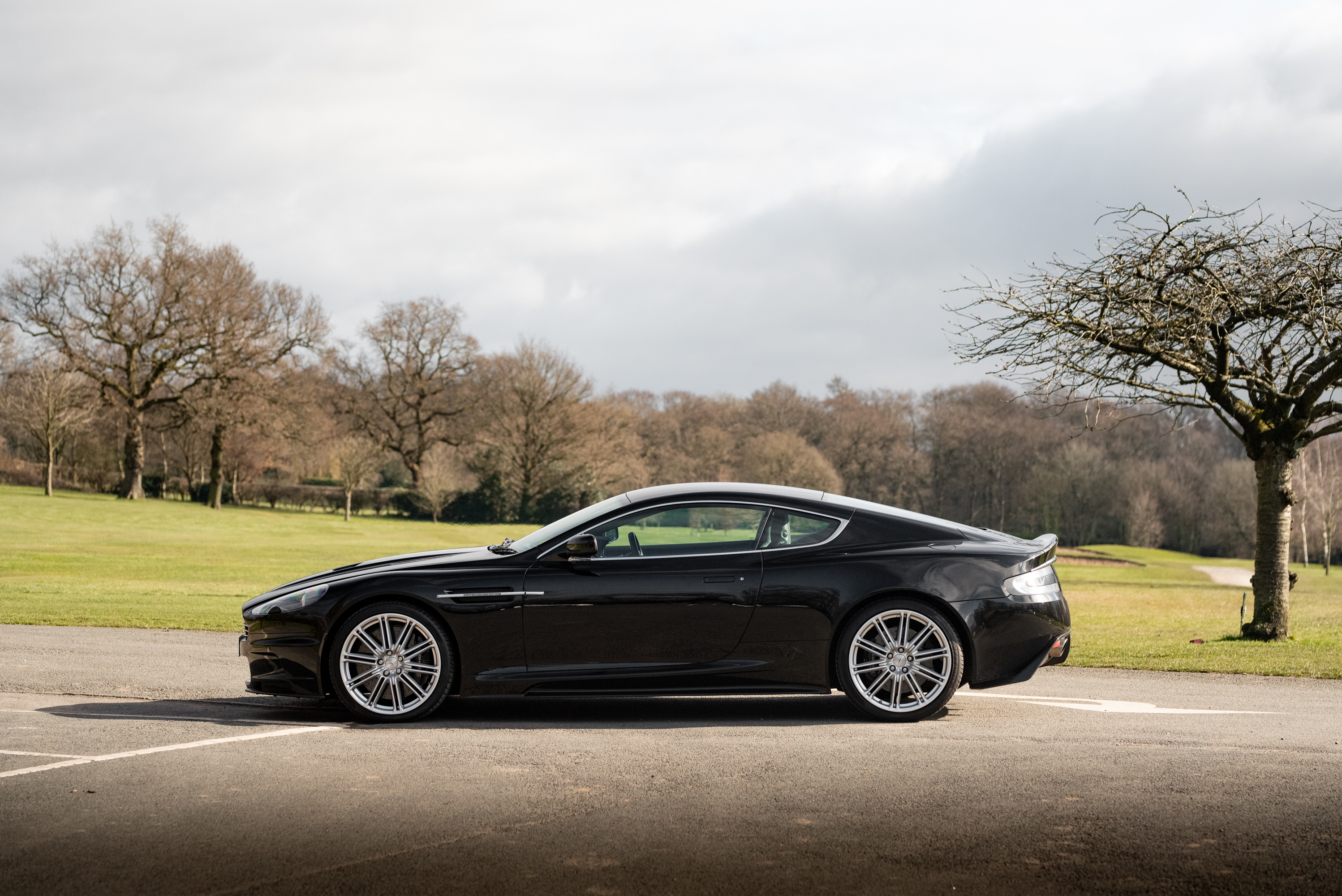 2009 ASTON MARTIN DBS - MANUAL