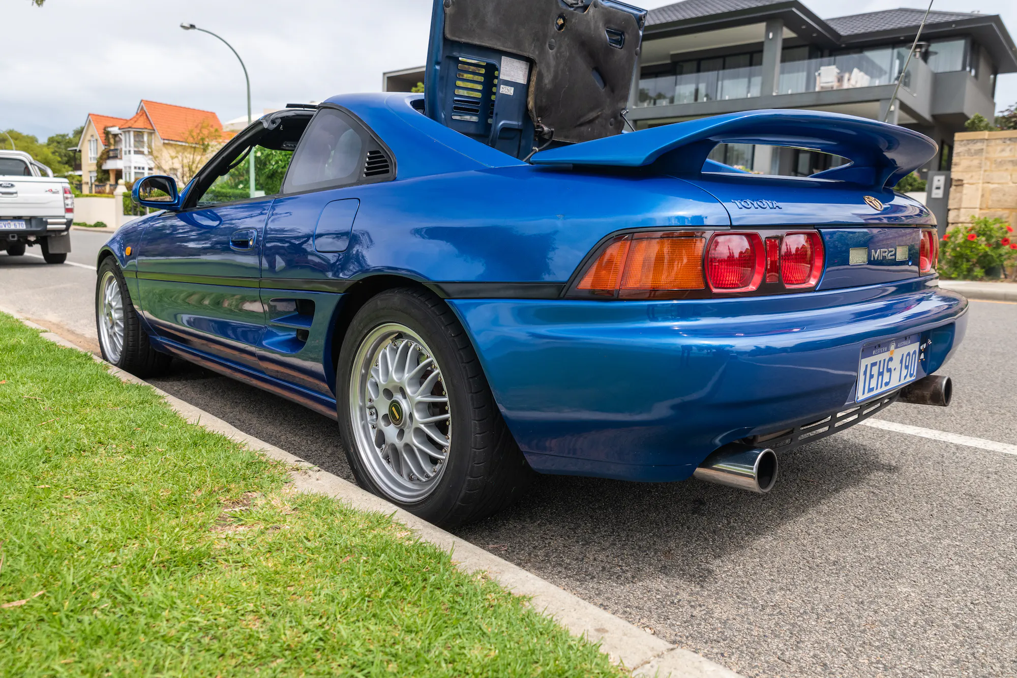 1994 TOYOTA MR2